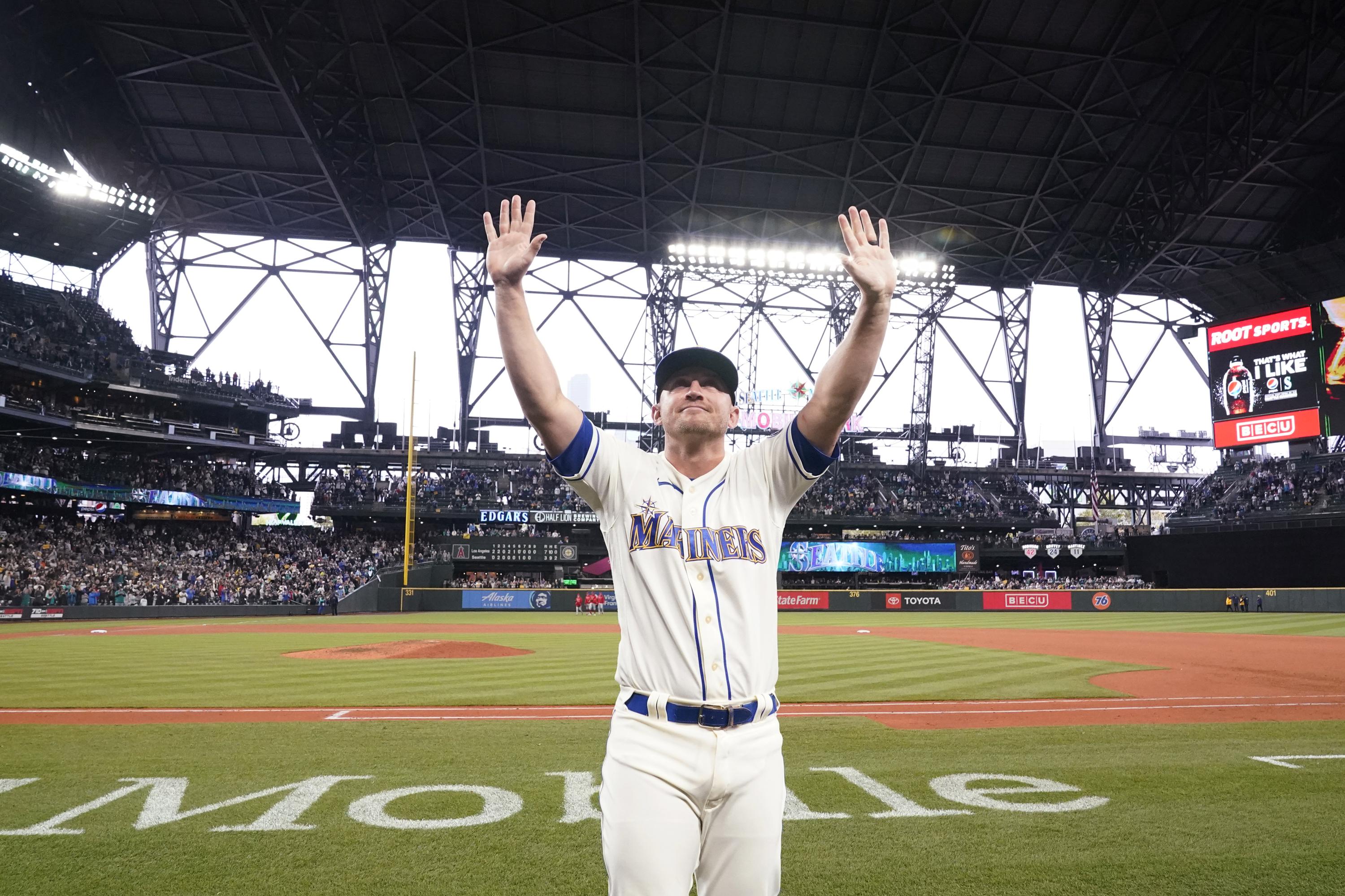Kyle Seager retires after 11 seasons with Mariners | AP News