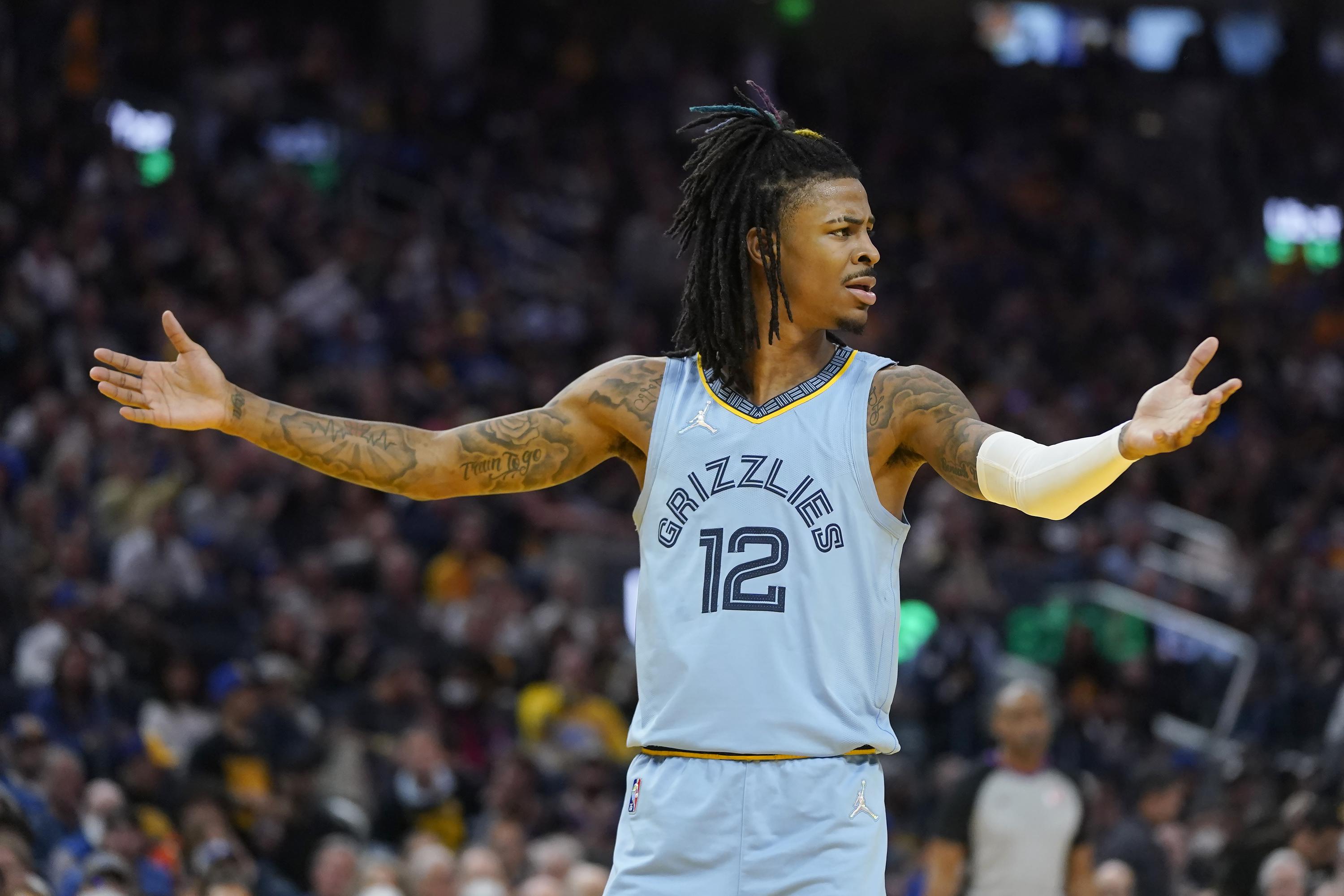 Morant en duda el resto de los playoffs por lesión | AP News