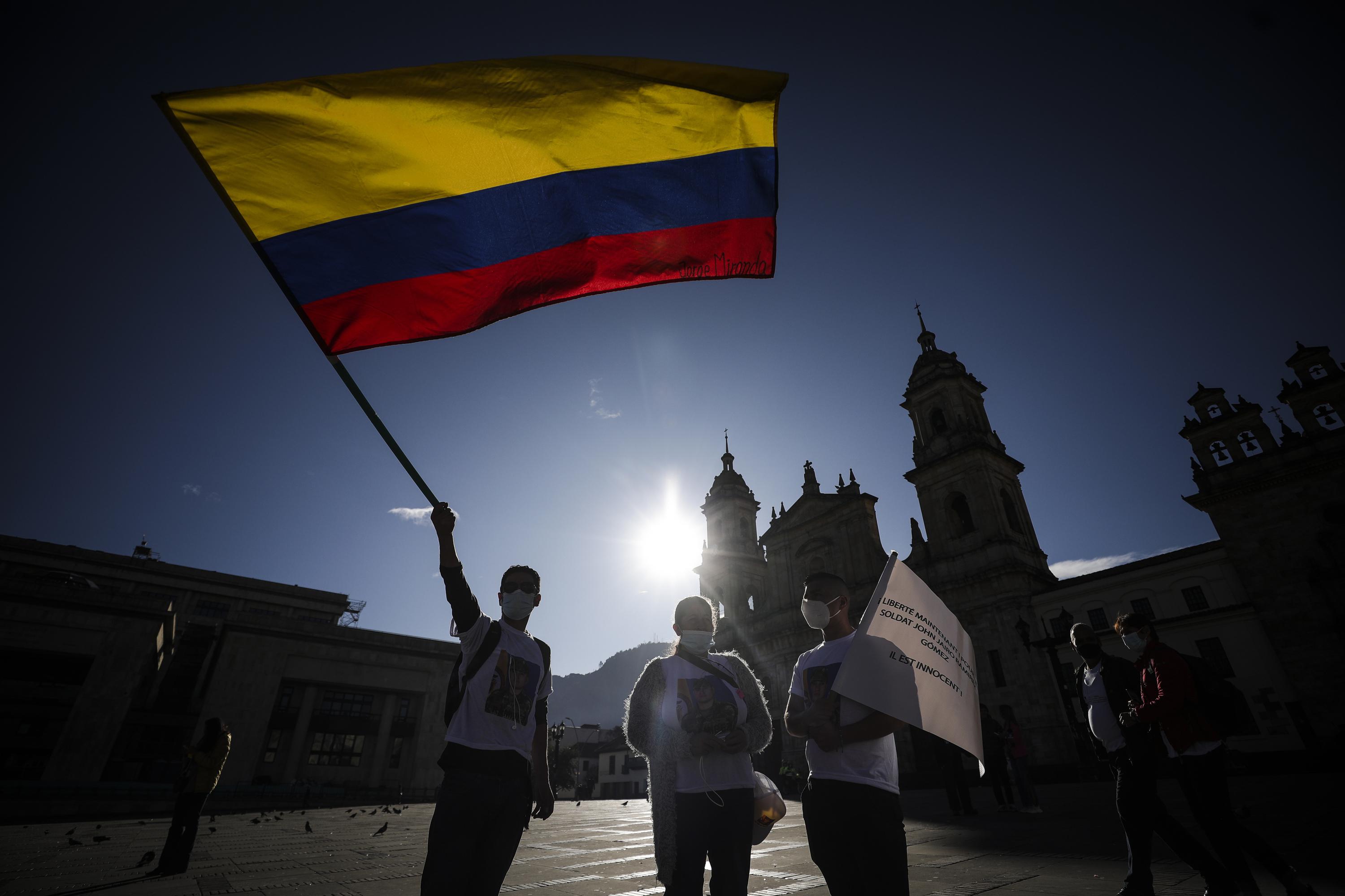 Piden Juicio Justo Para Exmilitares Colombianos En Haití Ap News