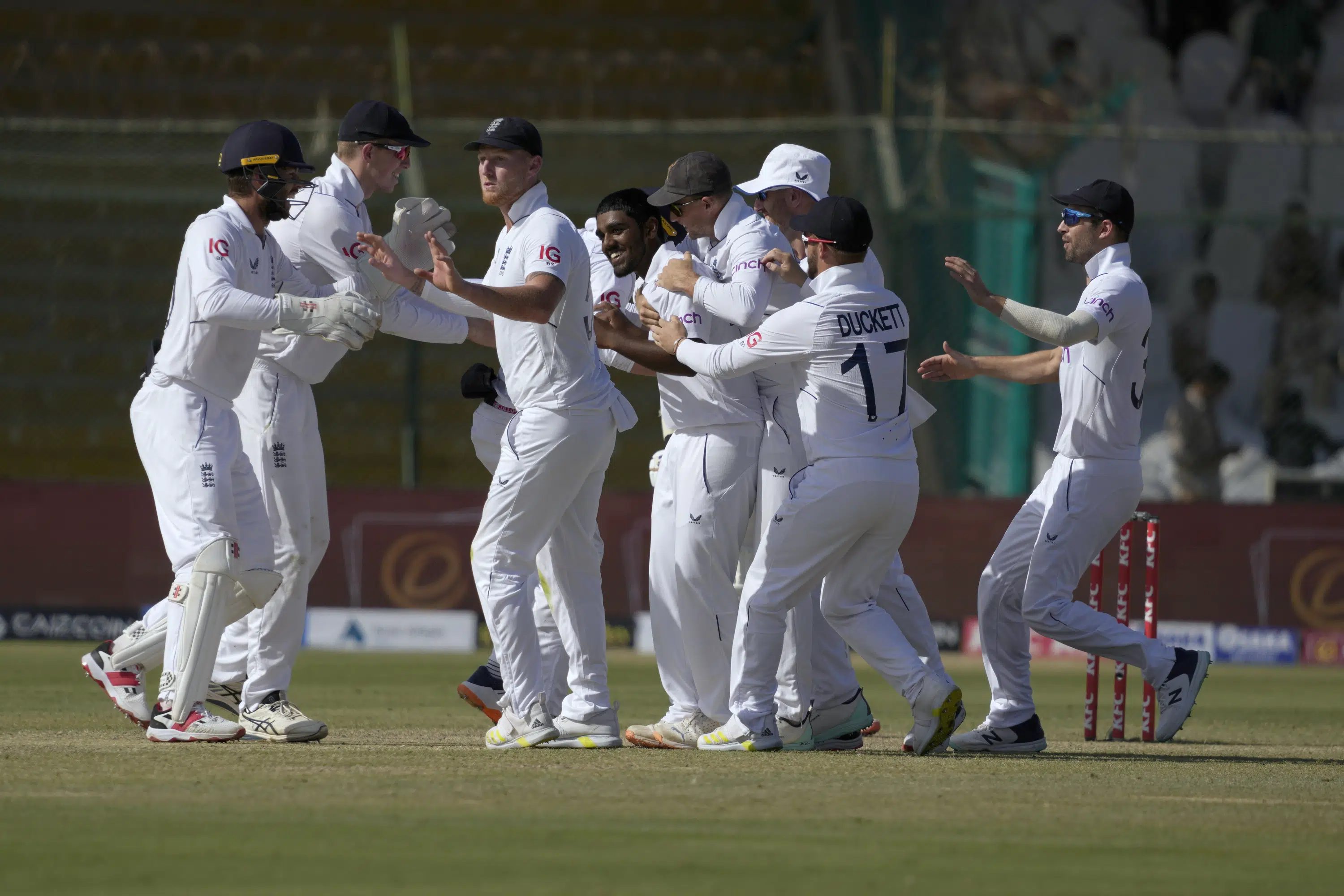 Stuart Broad Bowling 2022