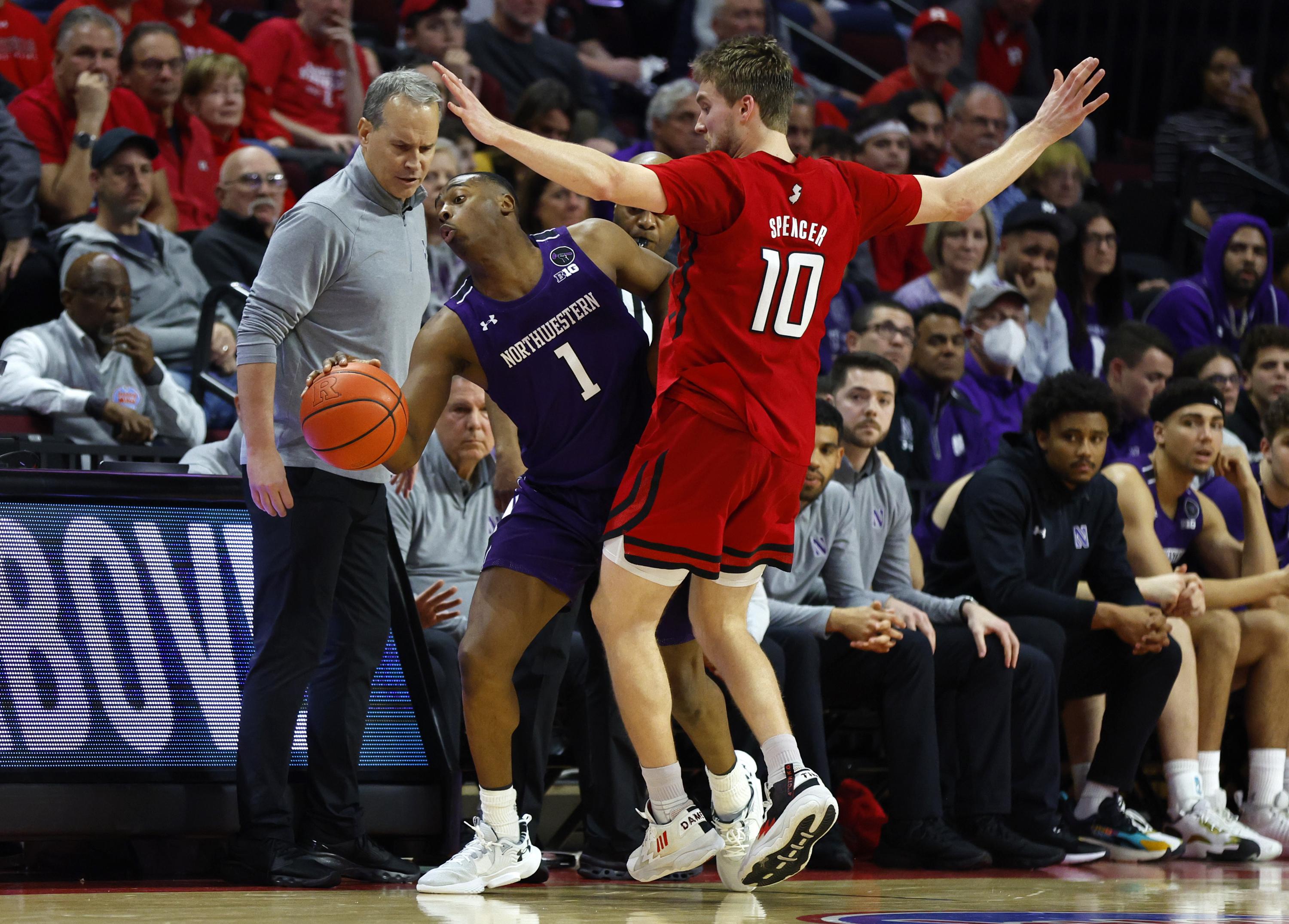 Barnhizer sparks Northwestern to 65-53 victory over Rutgers | AP News