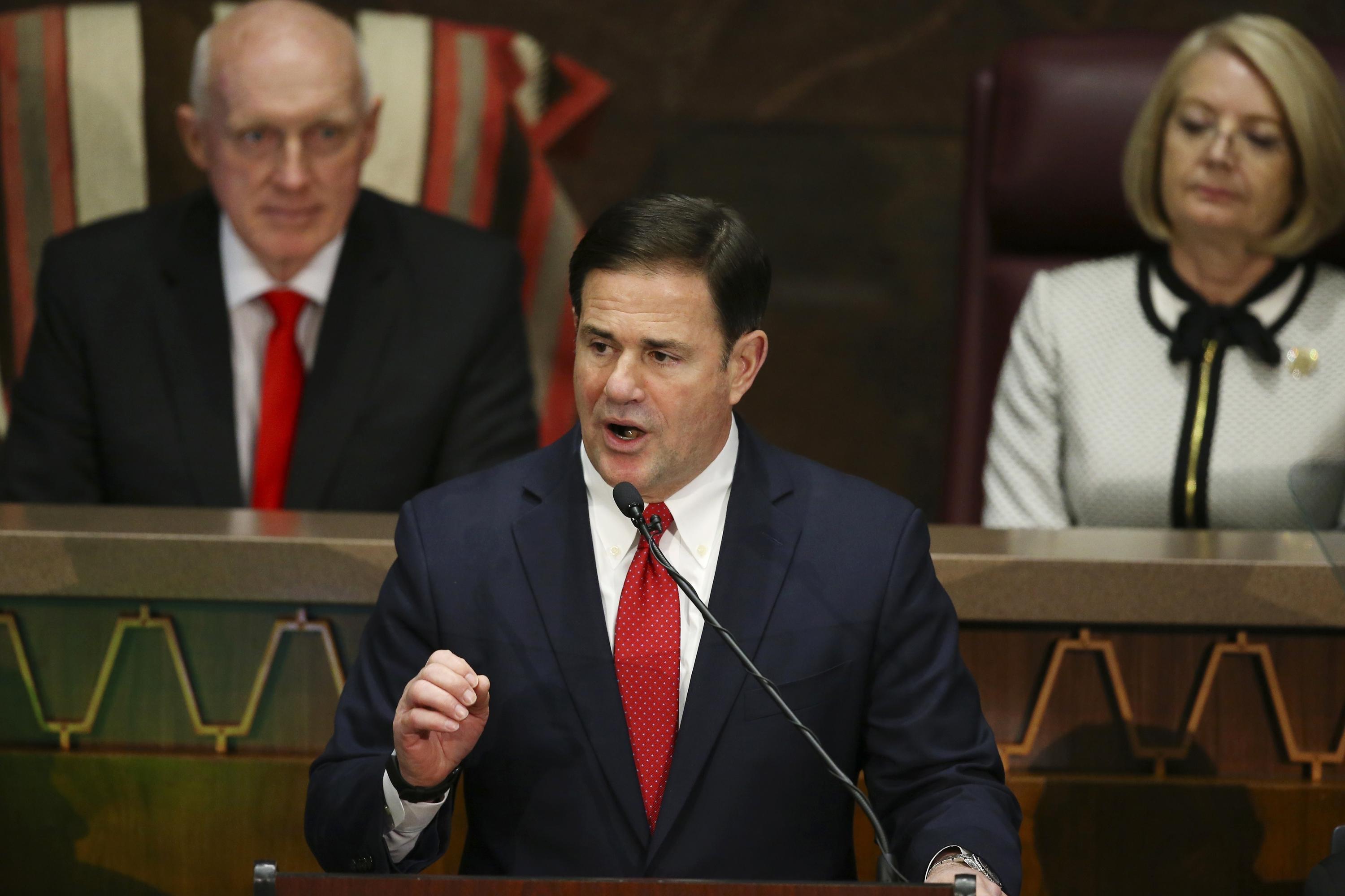 Arizona's Ducey to focus on education, water, border in 2022 | AP News