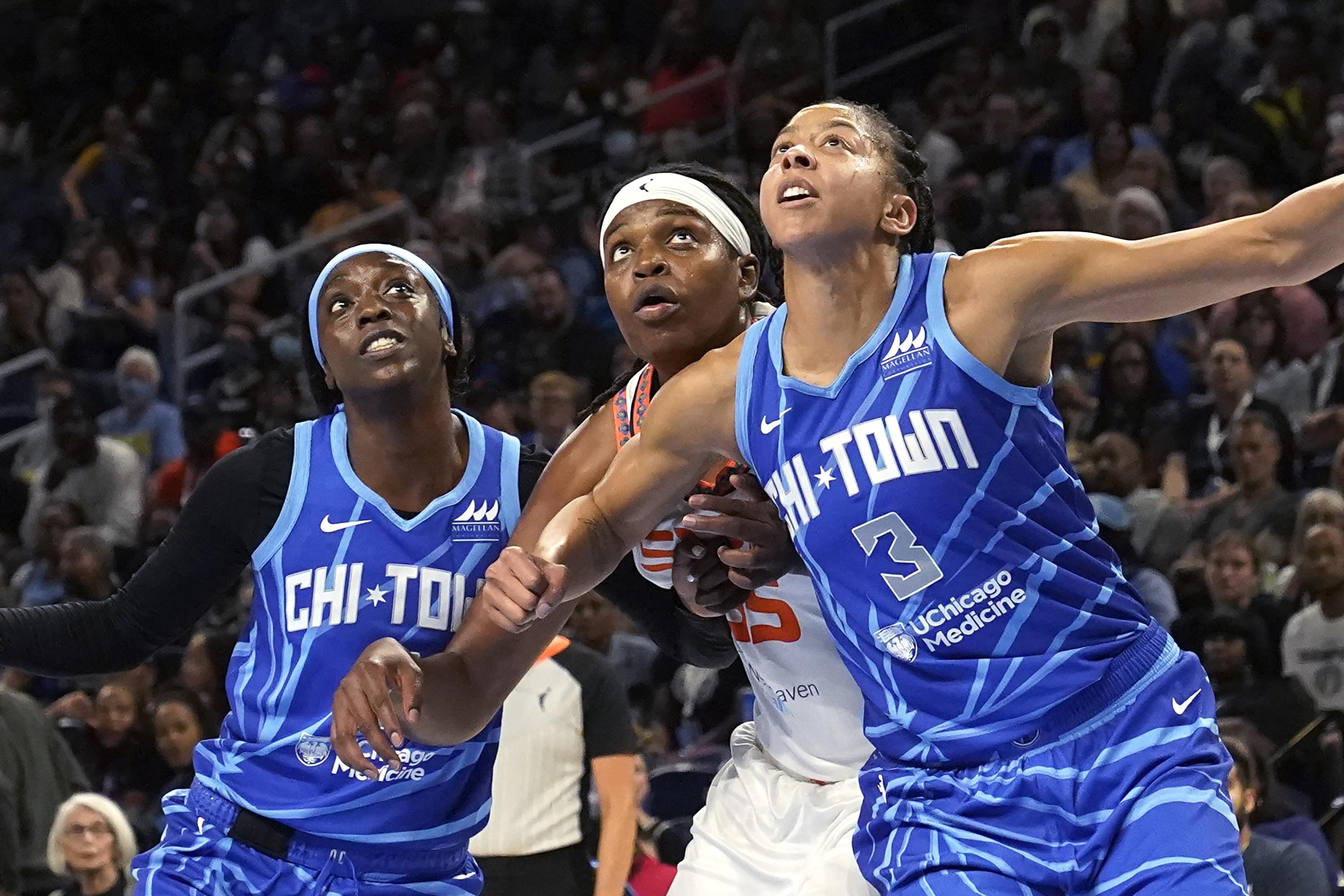 Sun rally in 4th, beat Sky 72-63 to advance to WNBA Finals | AP News