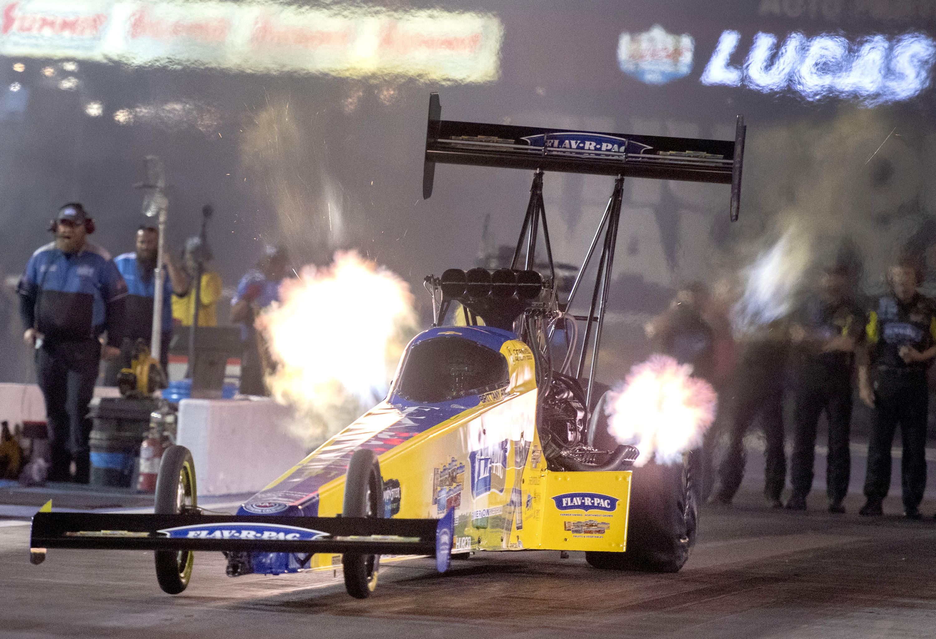 Torrence has quickest Top Fuel run in Bristol history | AP News