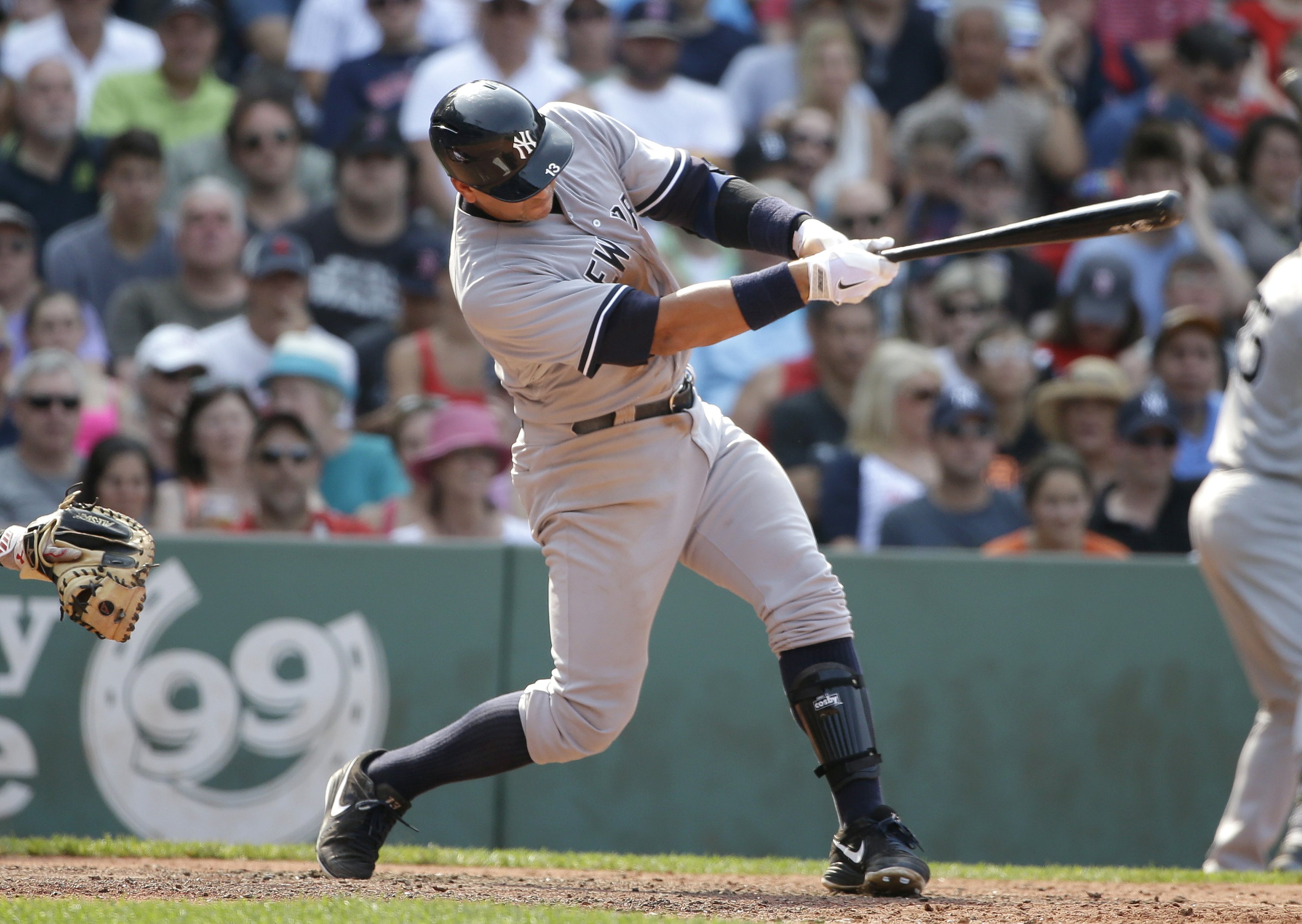 A-Rod se ubica entre los 25 primeros en hits en la historia | AP News