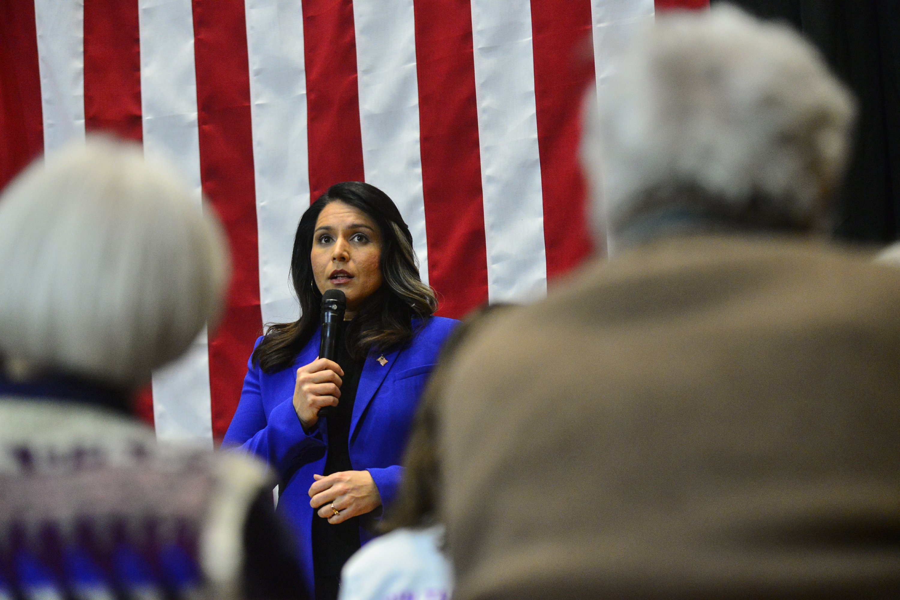Doubts persist for Dem voters about female nominee in 2020 | AP News