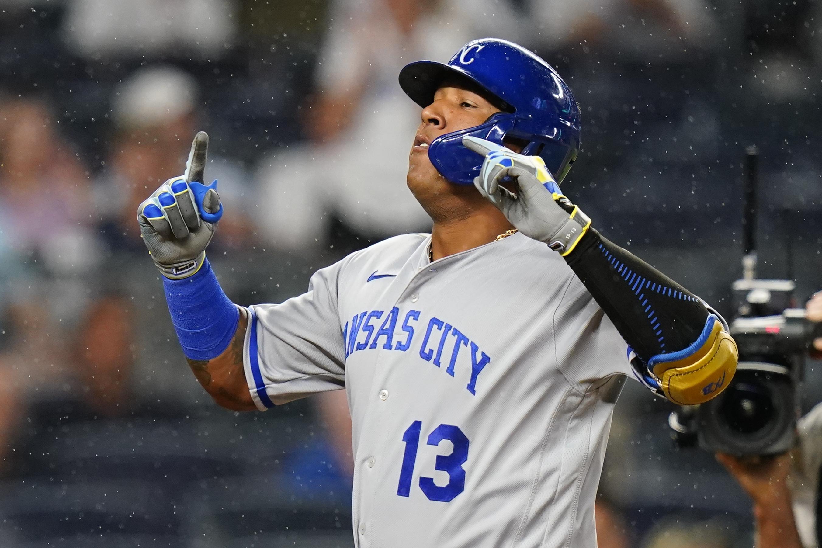 Royals' Salvador Perez homers vs Yanks in return from injury | AP News