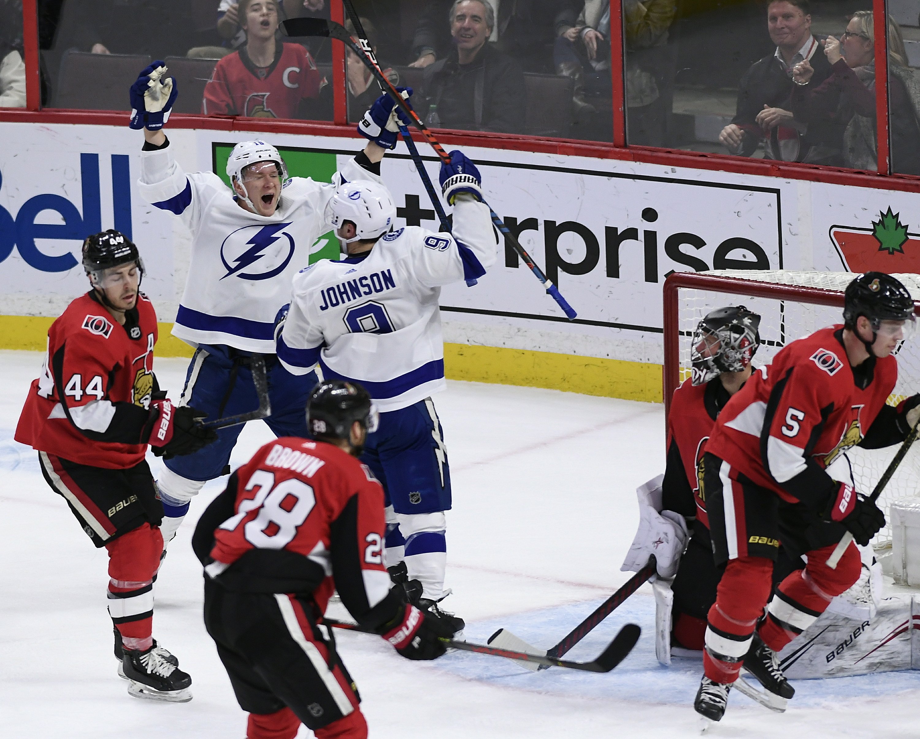 Johnson helps Lightning beat Senators 5-3 for 6th straight | AP News