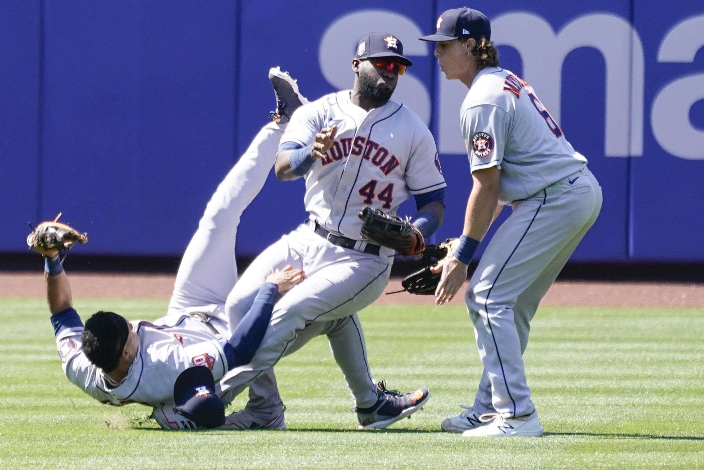 LEADING OFF: Yankees-Astros play 1-game series in Houston | AP News