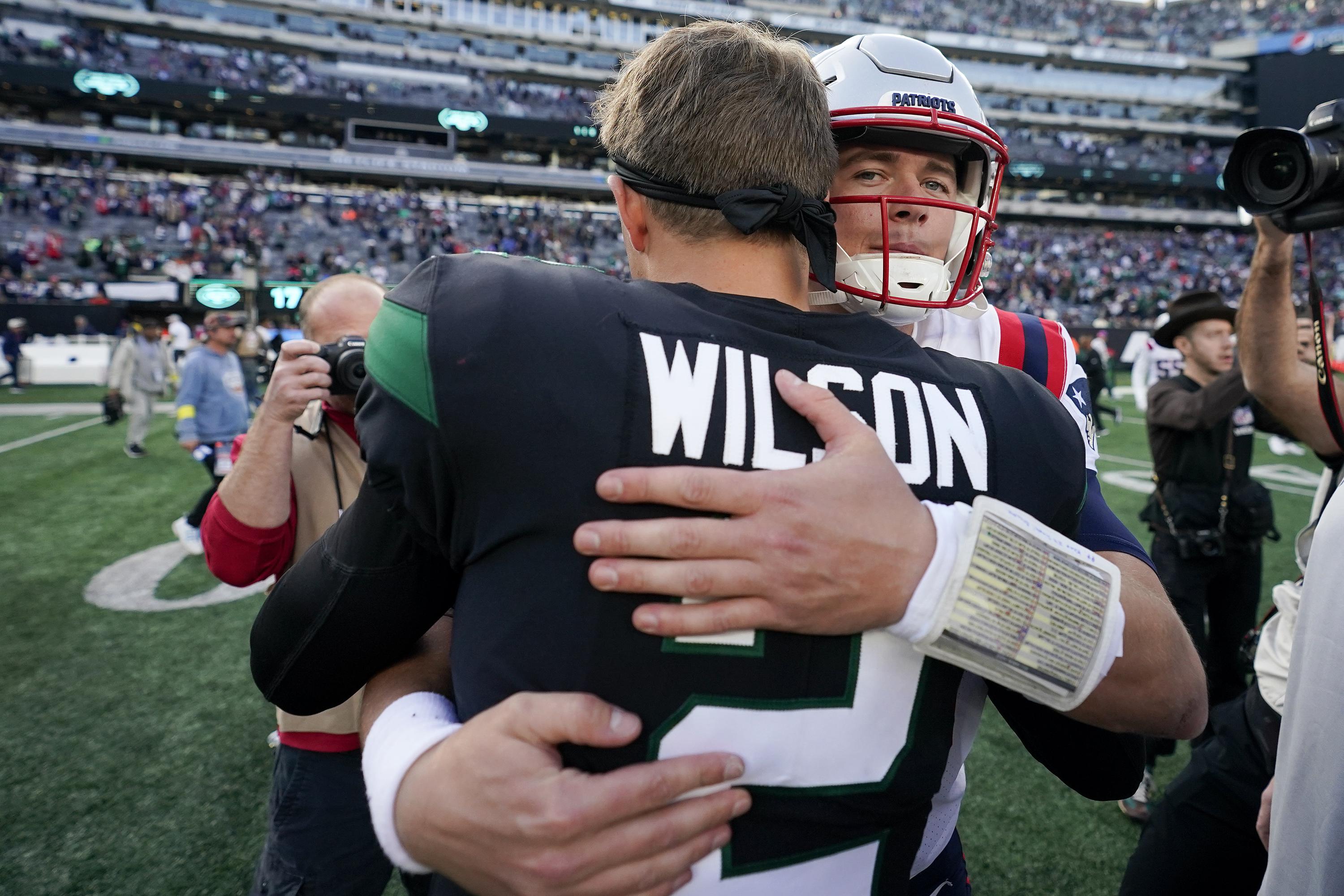 Patriots going for 14th straight win against surging Jets | AP News