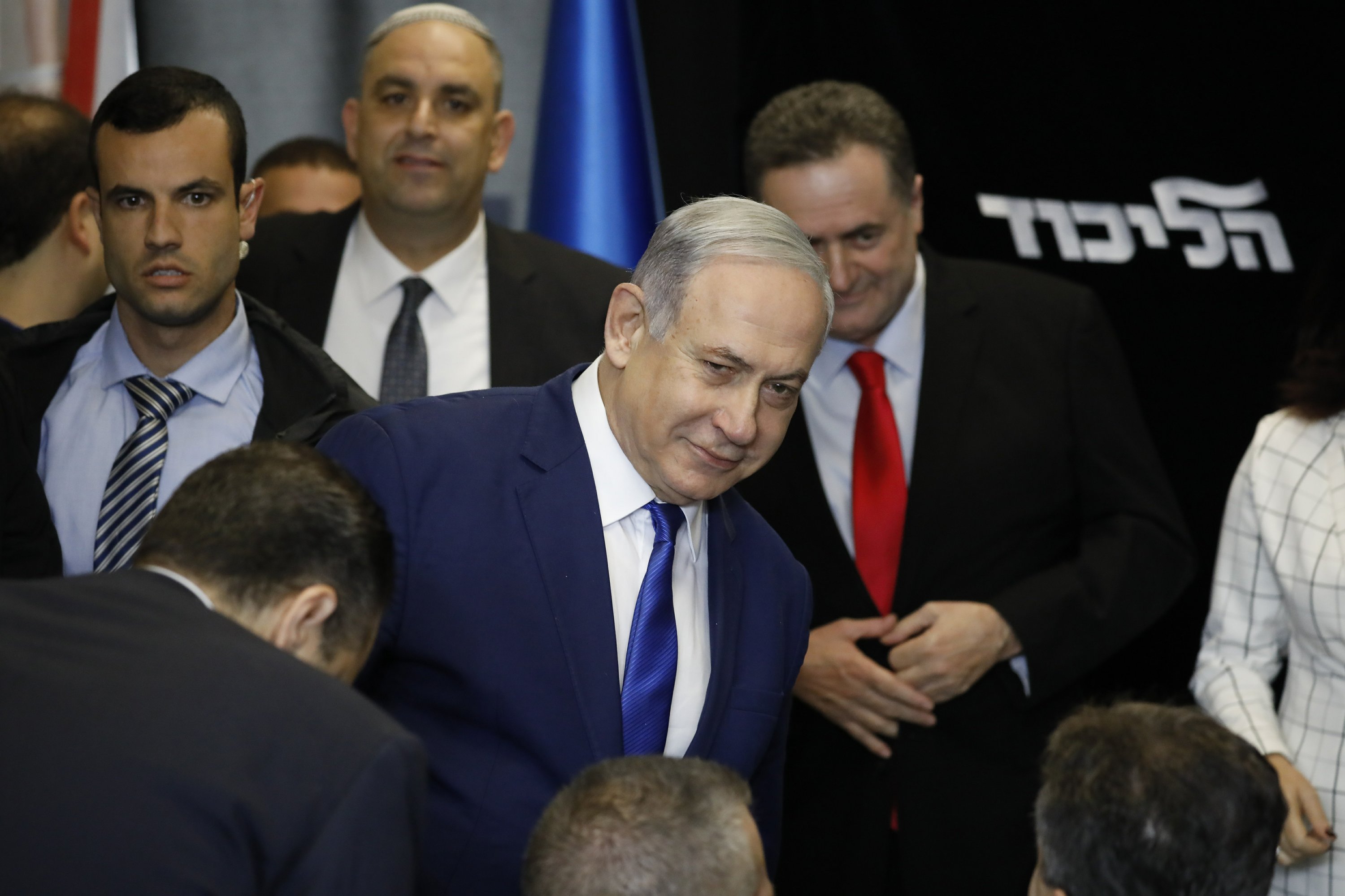 Israel's Netanyahu shores up base but obstacles remain | AP News
