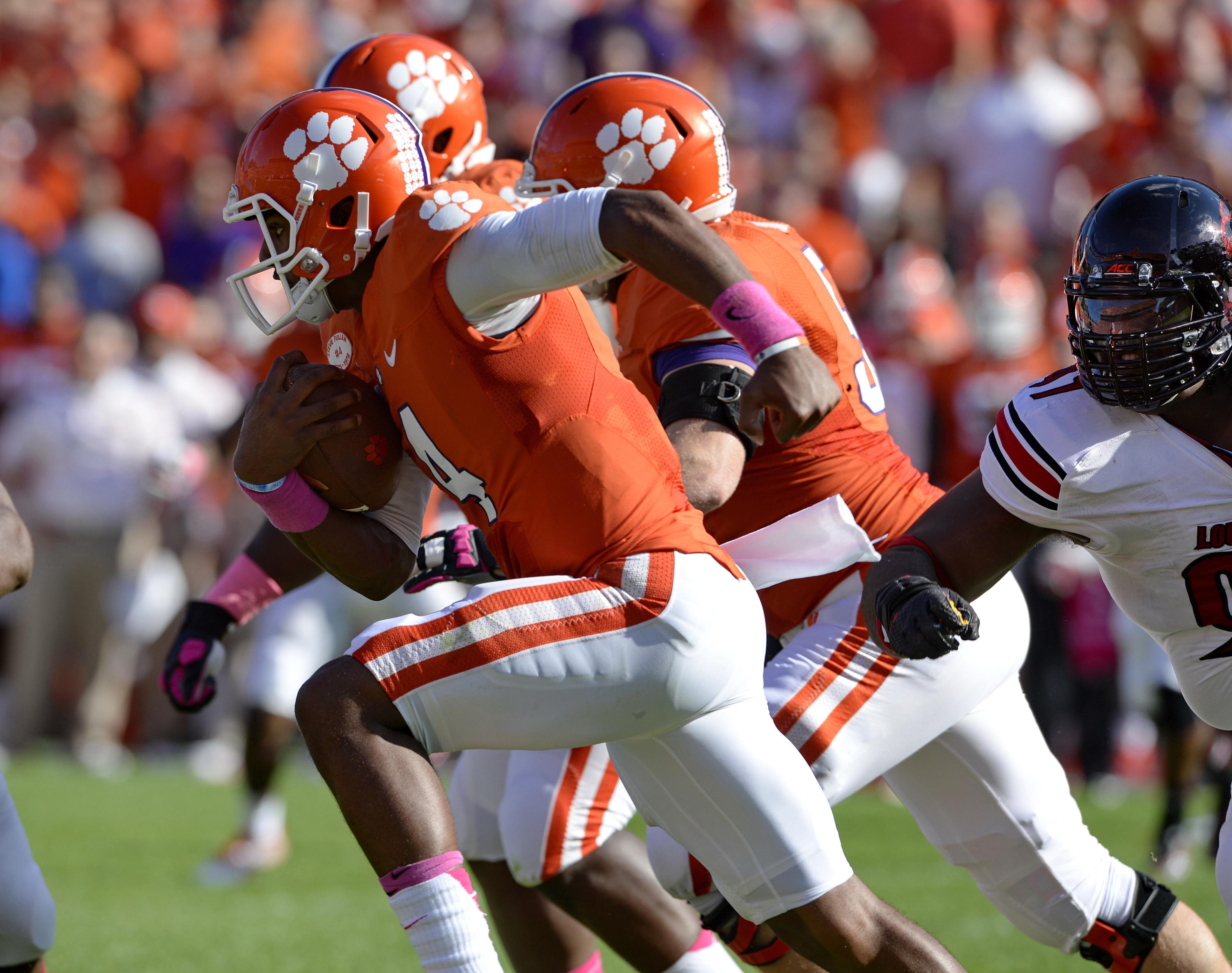 Clemson quarterback Watson will miss a month | AP News