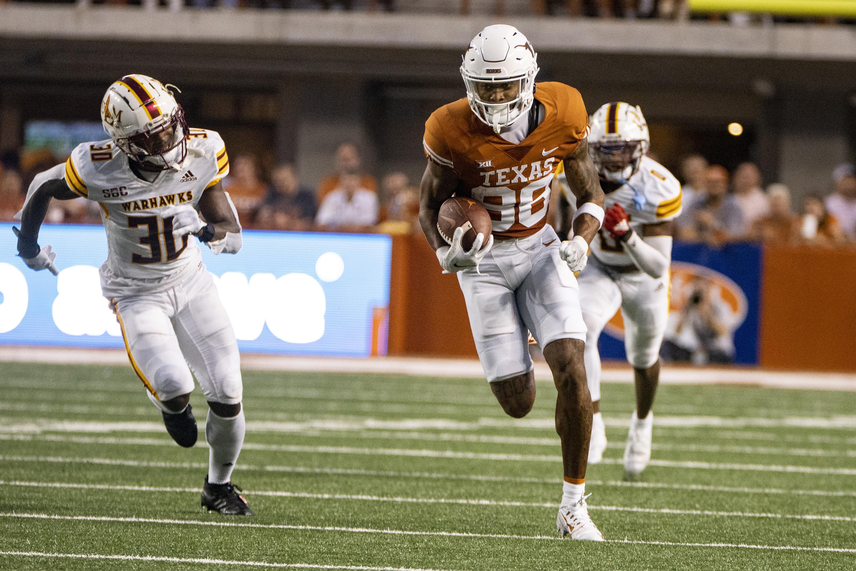 What to Watch: No. 1 Alabama faces nemesis Texas | AP News