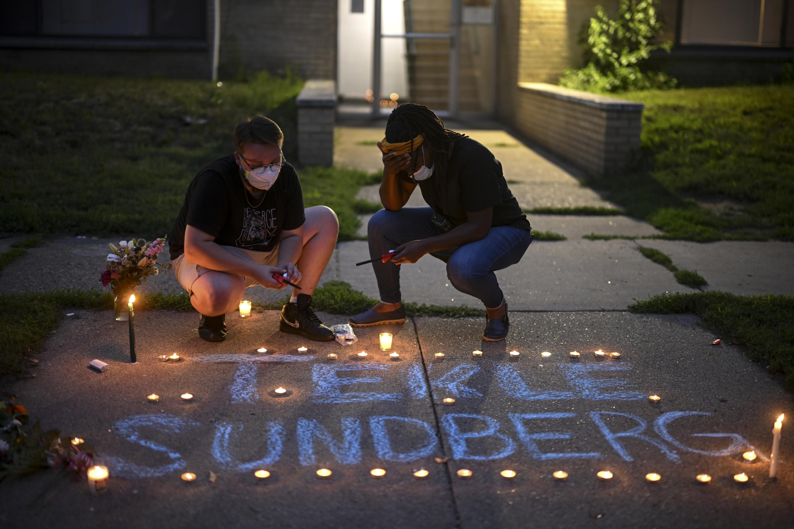 Video of fatal Minneapolis police shooting shows few details | AP News