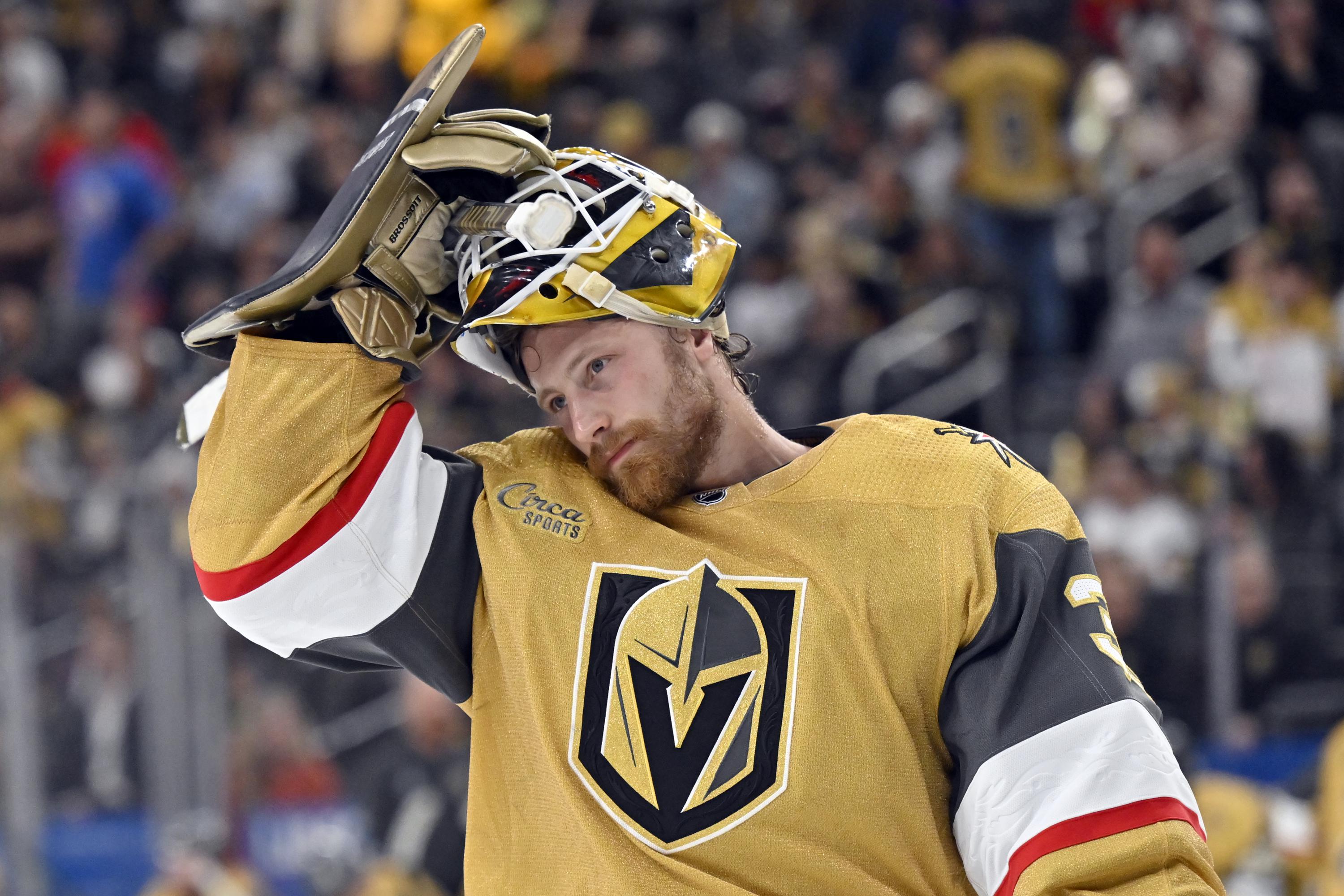 Brossoit rises from AHL, injuries to Vegas' starting goalie | AP News