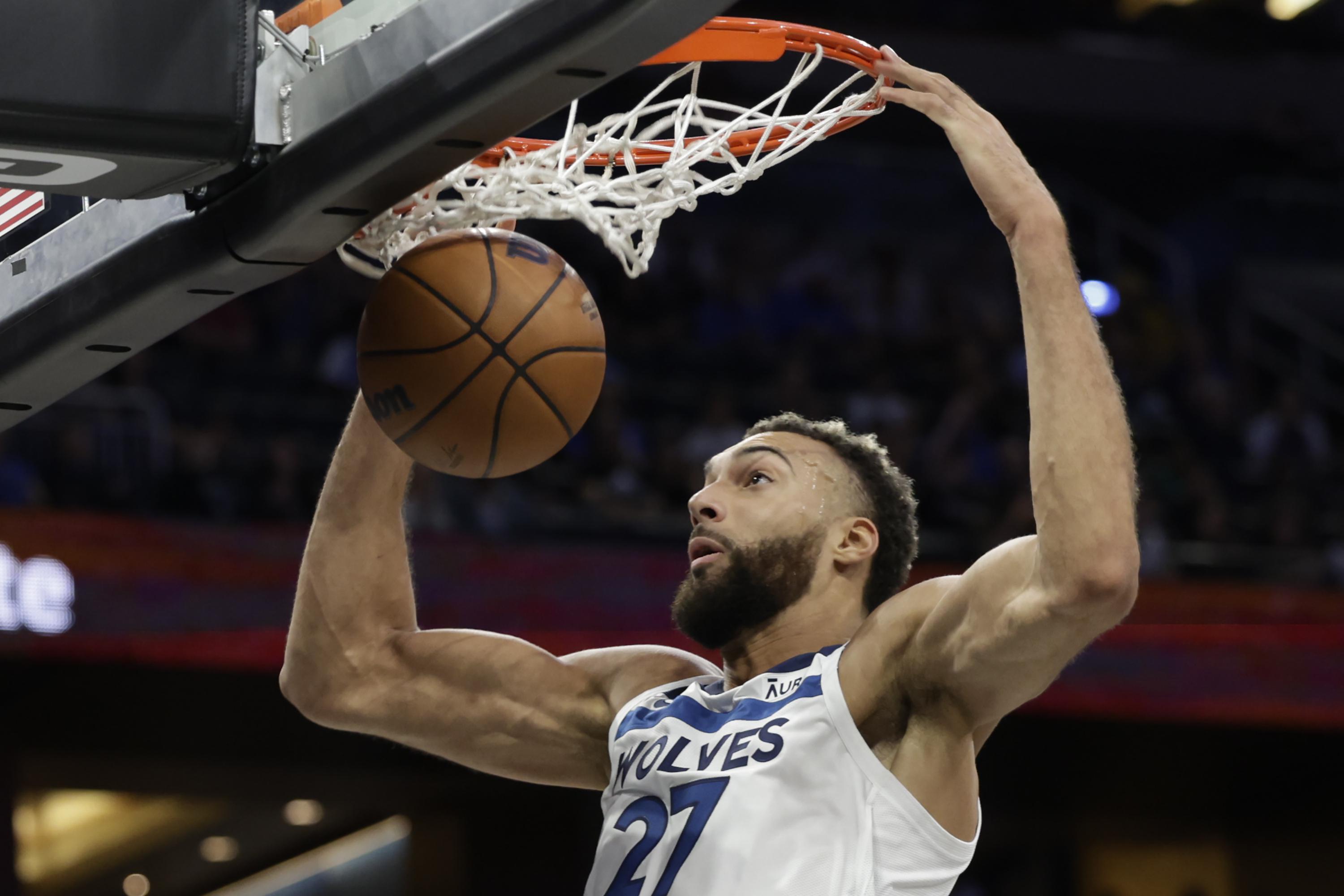 Edwards y Towns lideran victoria de Timberwolves ante Magic | AP News