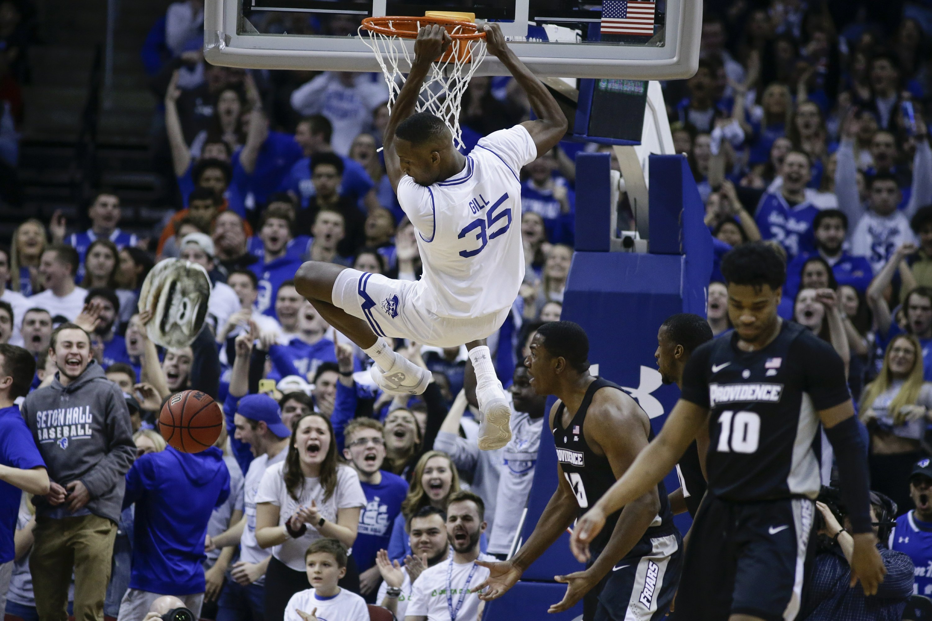 No. 10 Seton Hall wins 9th in a row, edging Providence 73-64 | AP News