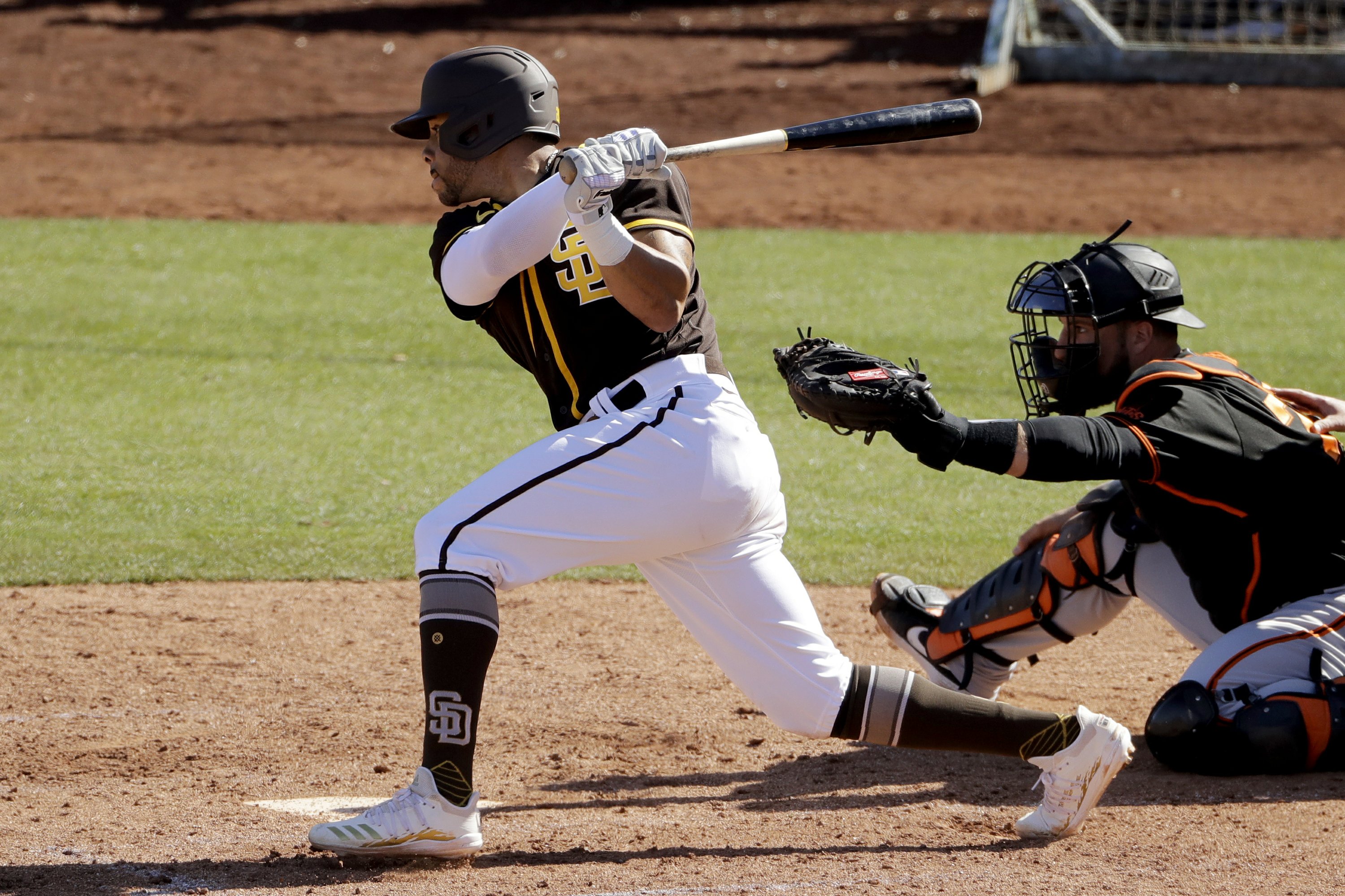 Padres counting on Pham to be part of lineup's 'heartbeat' | AP News