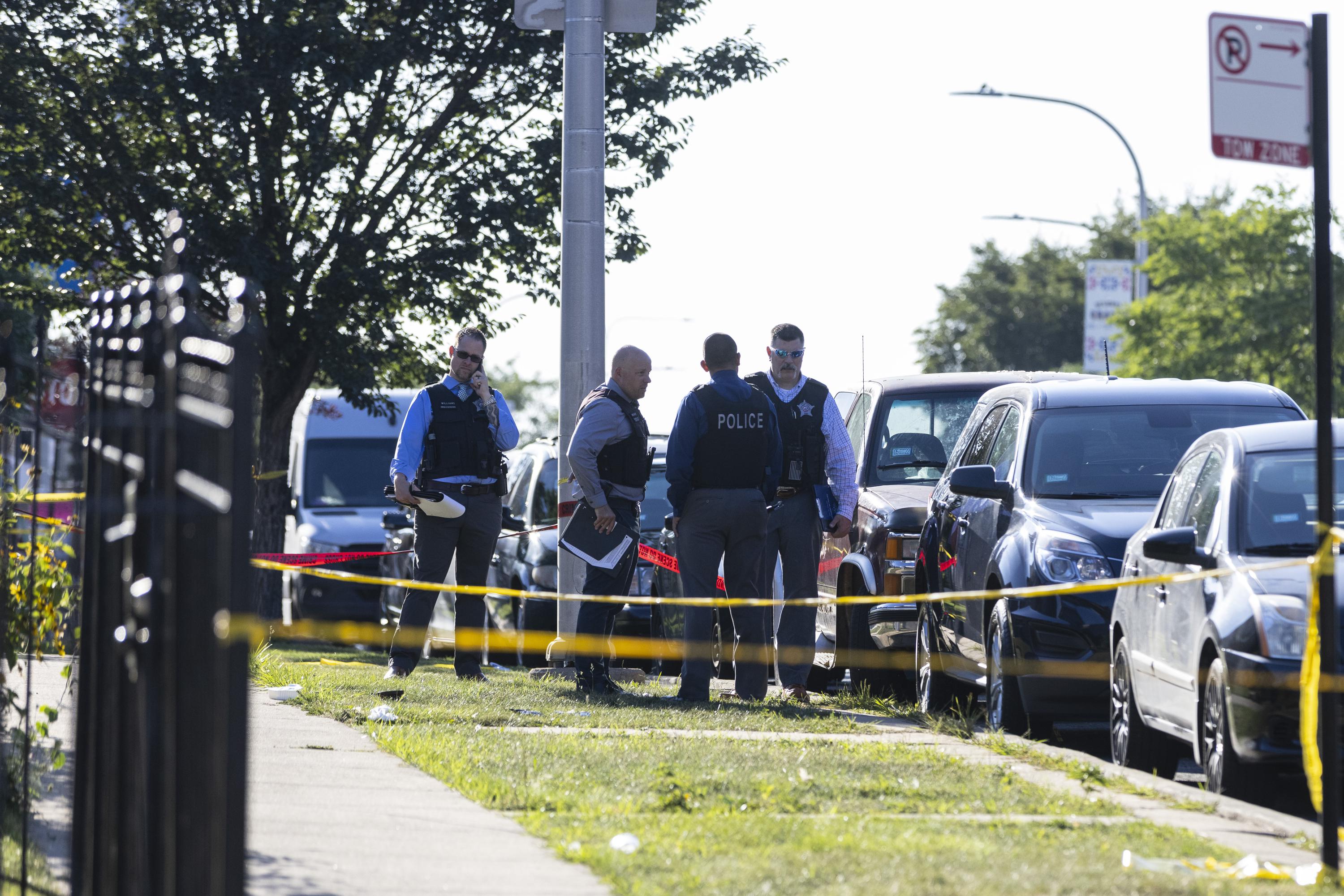 Girl, 7, fatally shot, sister seriously wounded in Chicago | AP News