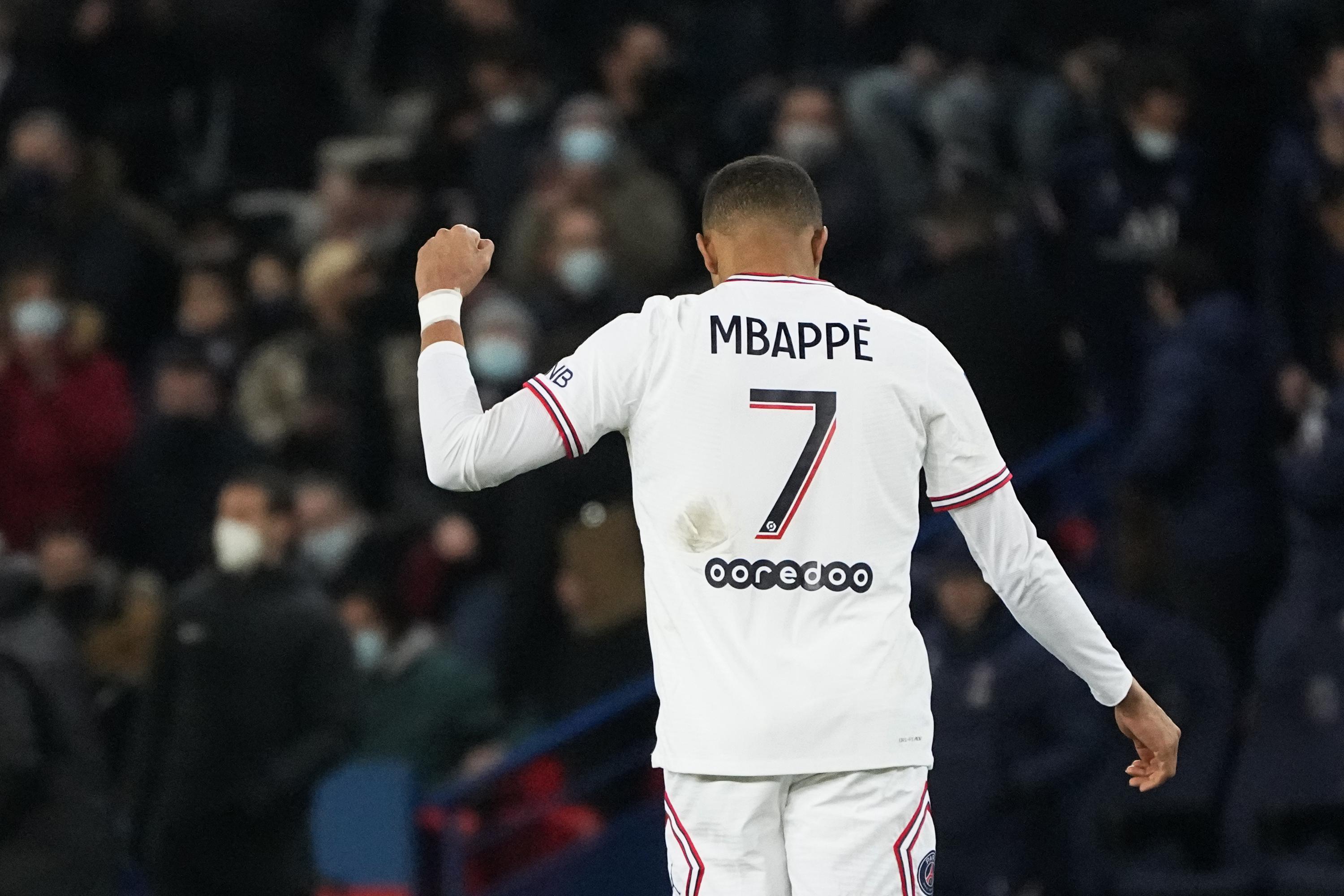 PSG, líder en Francia, logra otro triunfo gracias a Mbappé | AP News