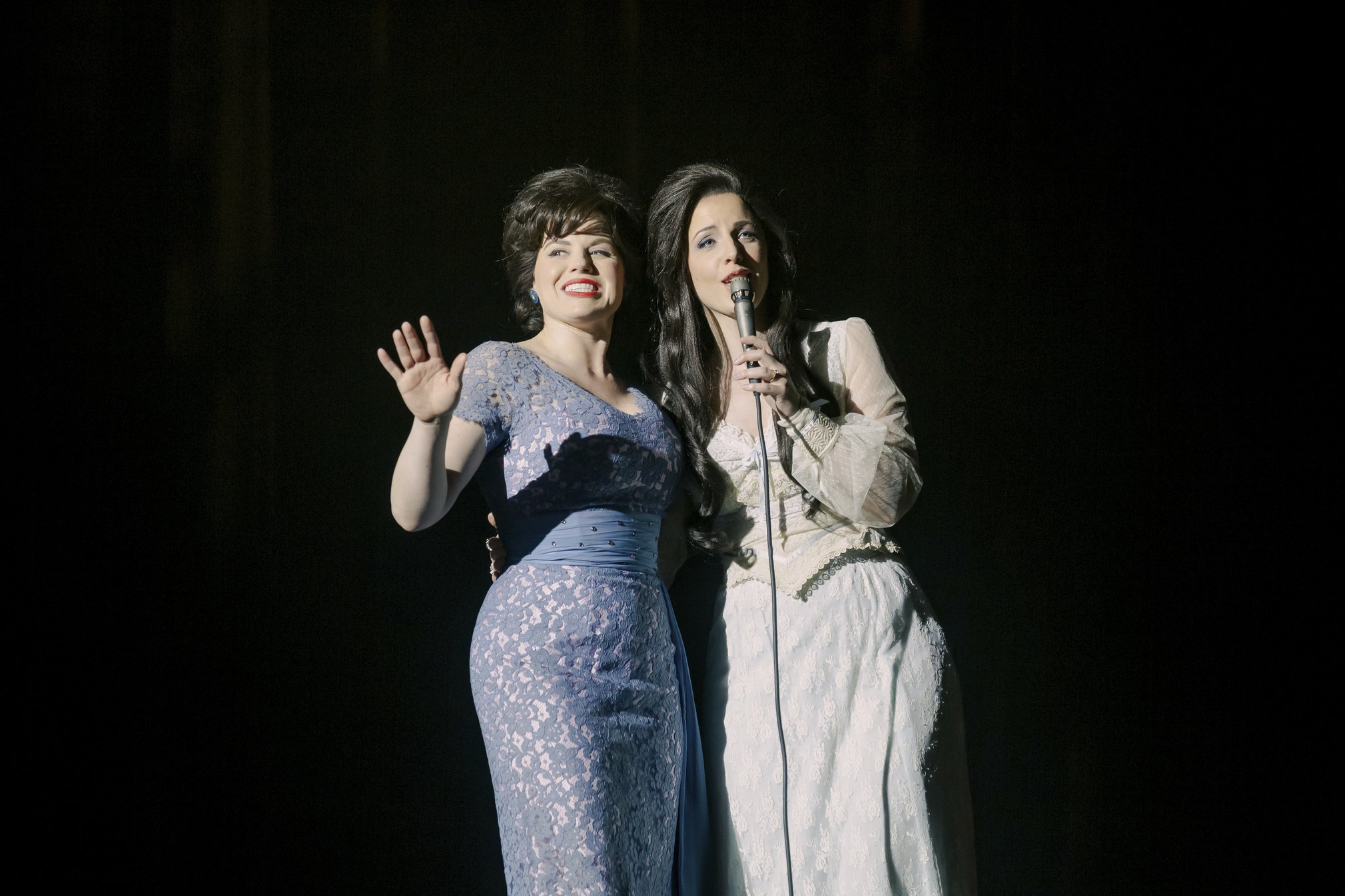 'Patsy and Loretta' highlights bond between iconic singers | AP News