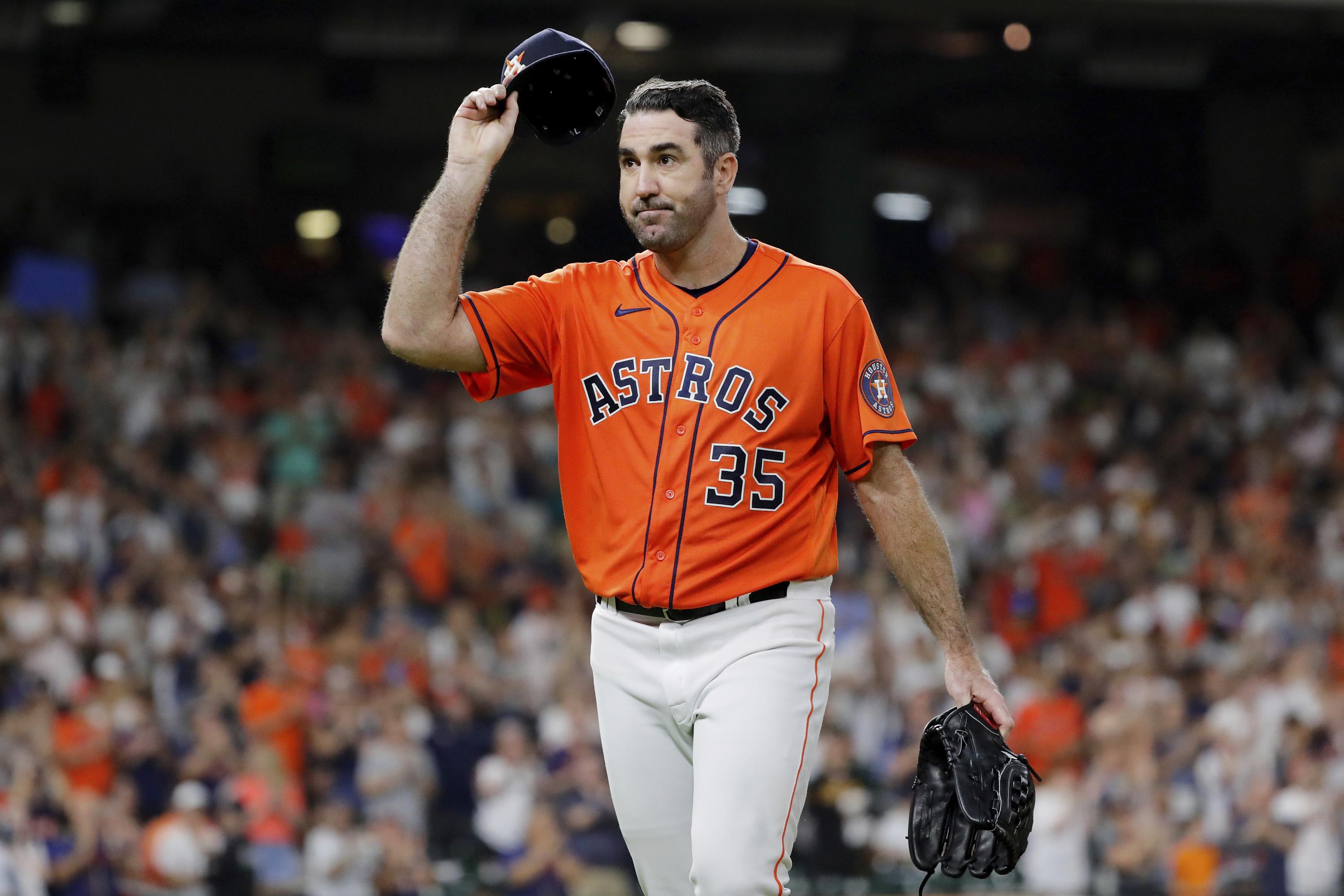 Verlander llega a 14 triunfos; Astros aplastan a Marineros | AP News