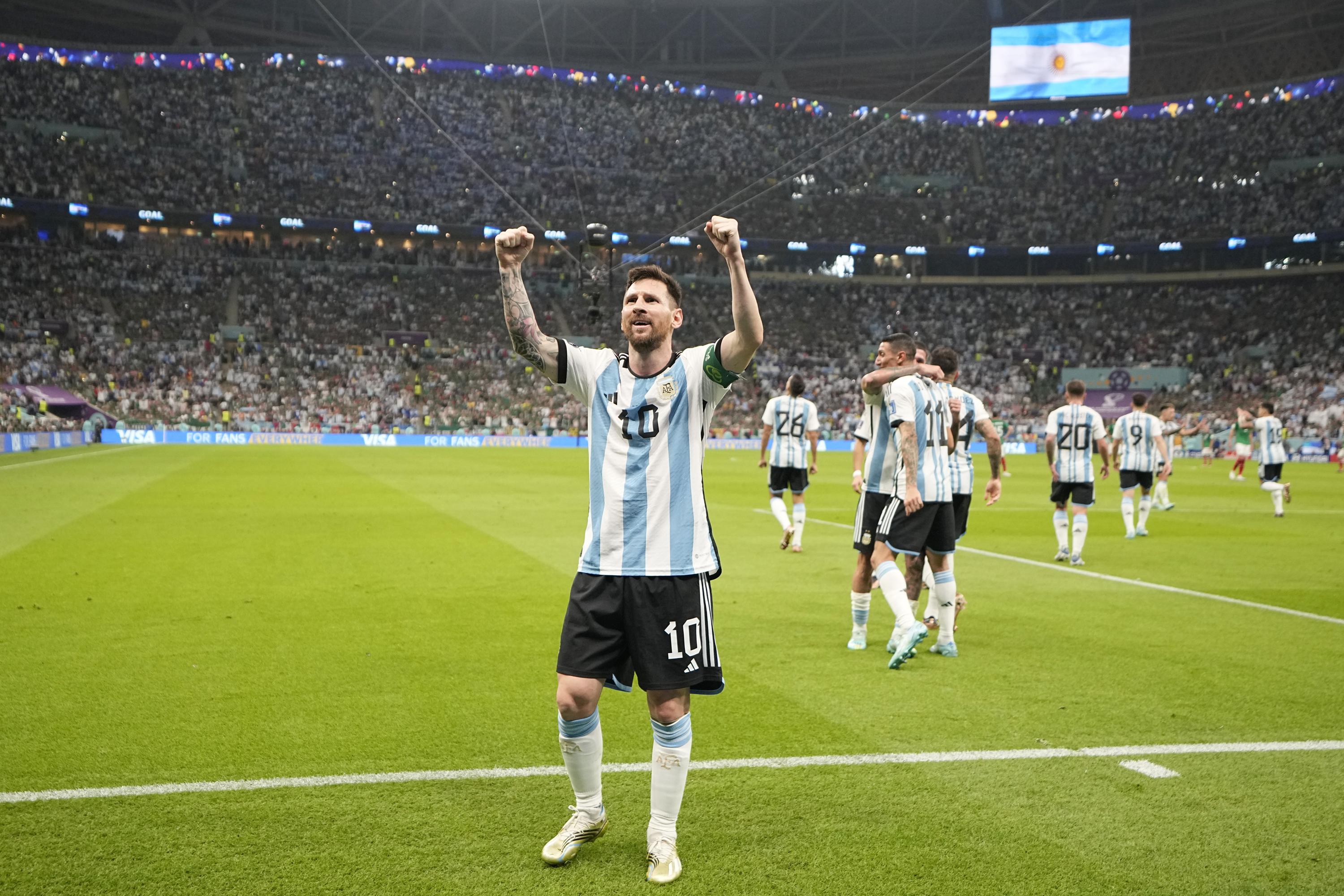 Messi reúne a la mayor afición de un Mundial en 28 años | AP News