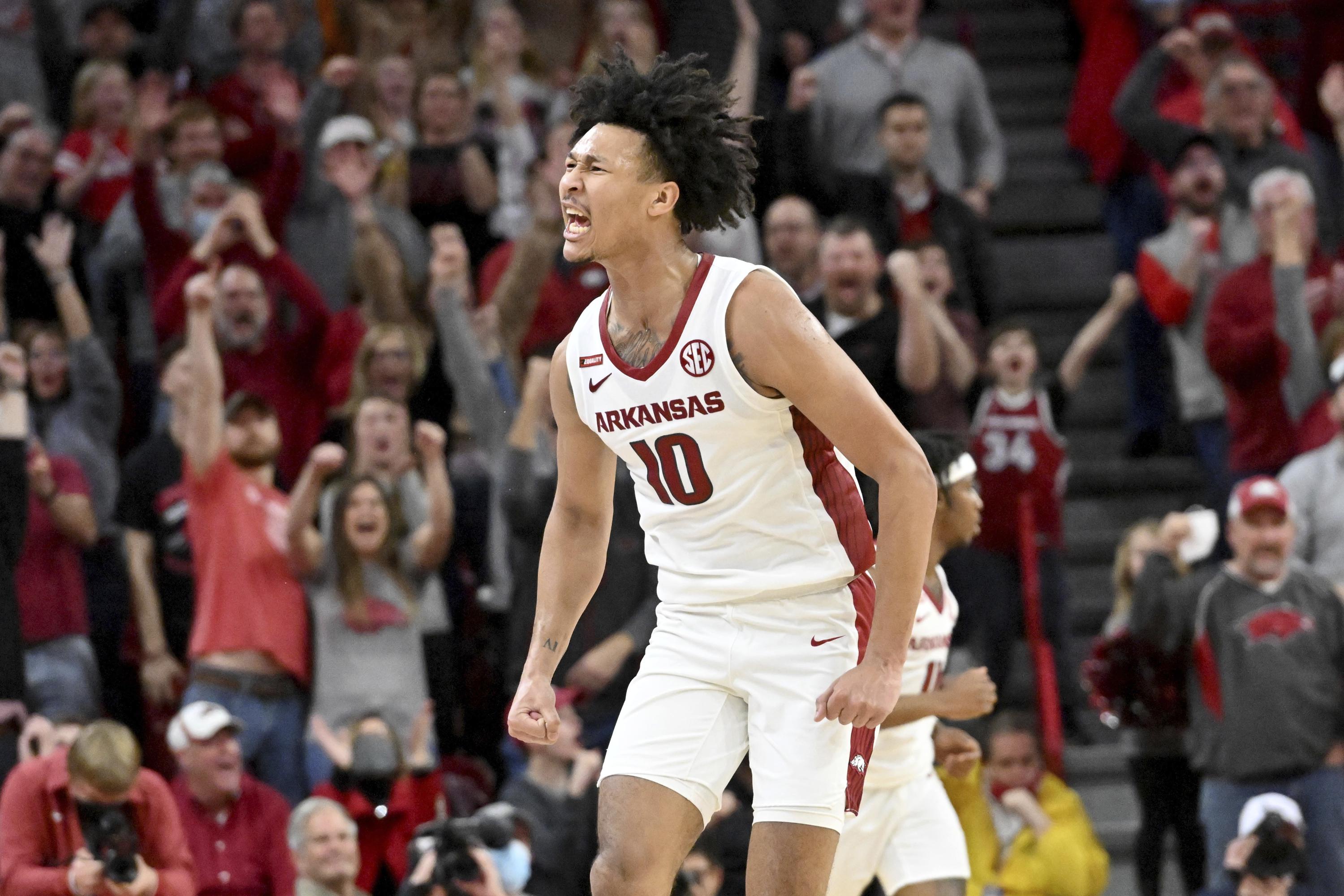 Arkansas holds off Texas A&M's late rally, wins 76-73 in OT | AP News