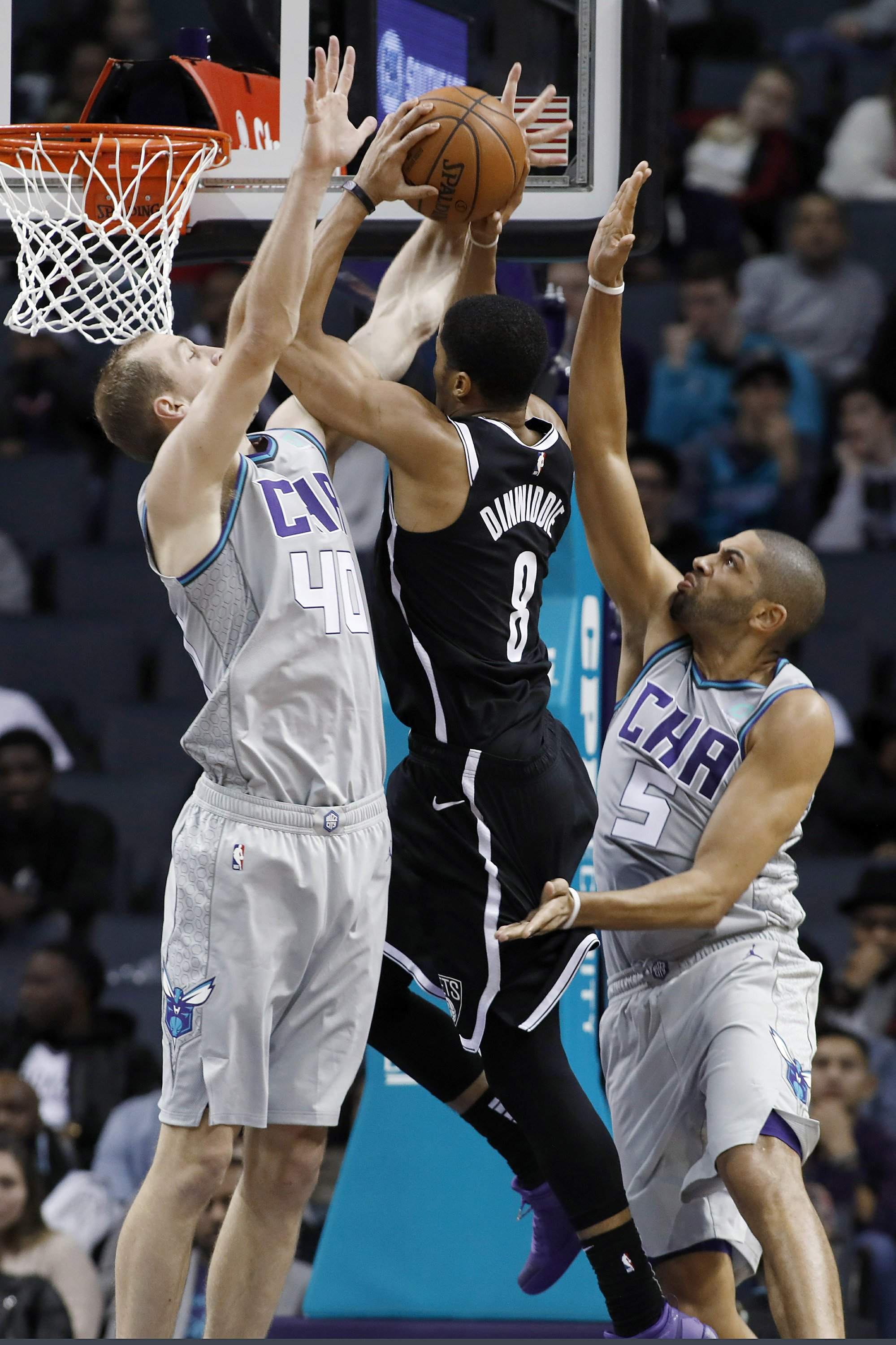 Con 22 puntos de Harris, Nets se imponen 111-104 a Hornets | AP News