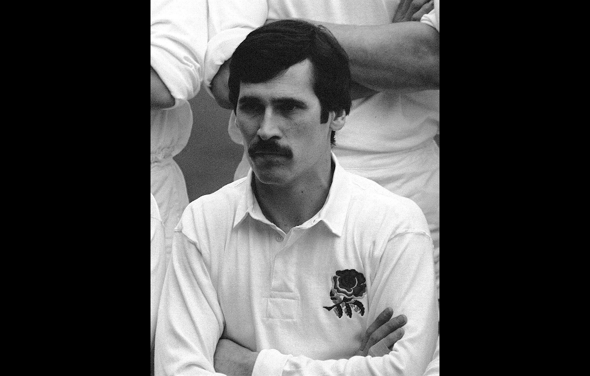 Former England rugby winger Mike Slemen dies aged 69 | AP News