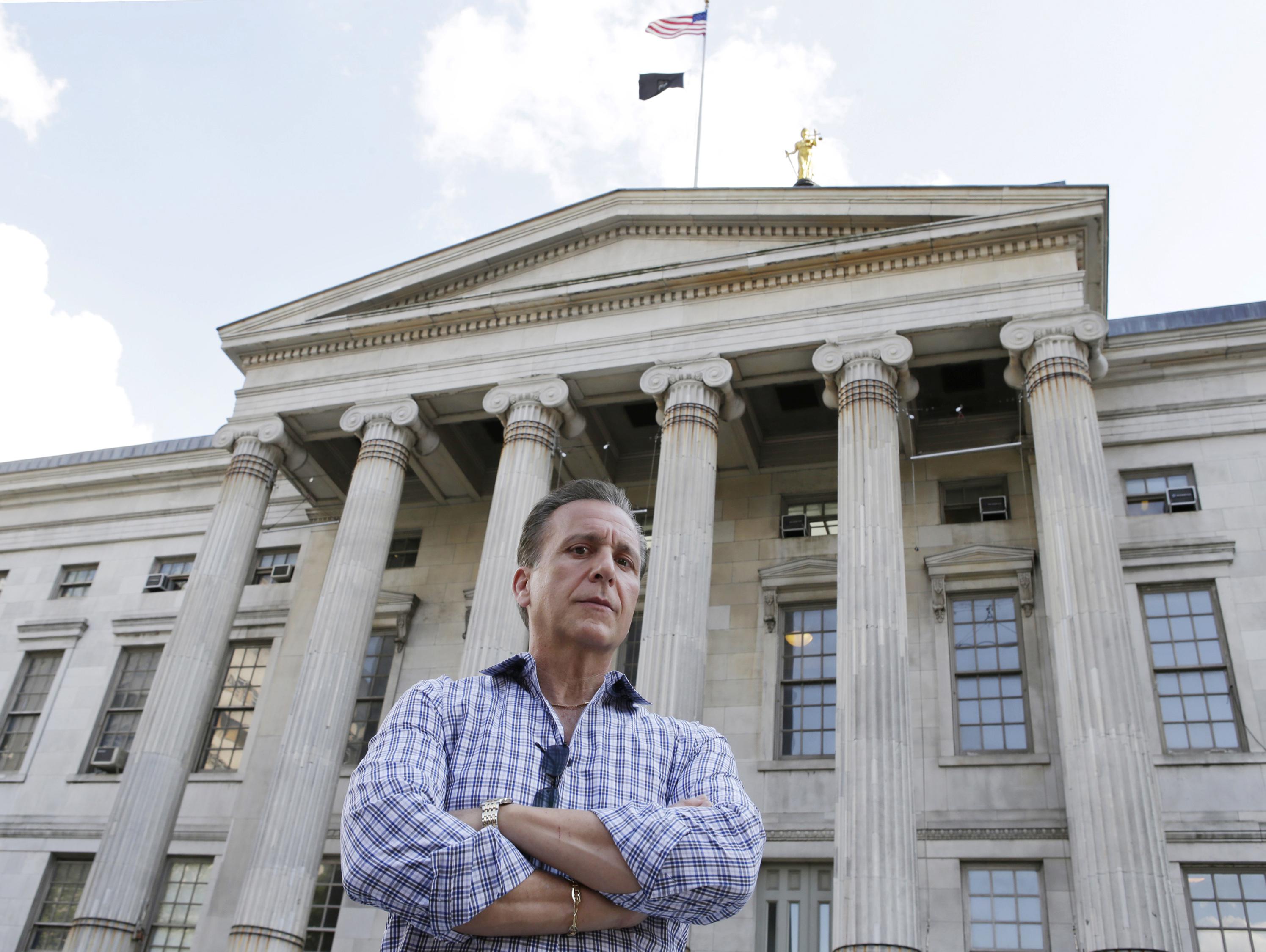 Prosecutors' in-house investigators behind NY criminal cases | AP News