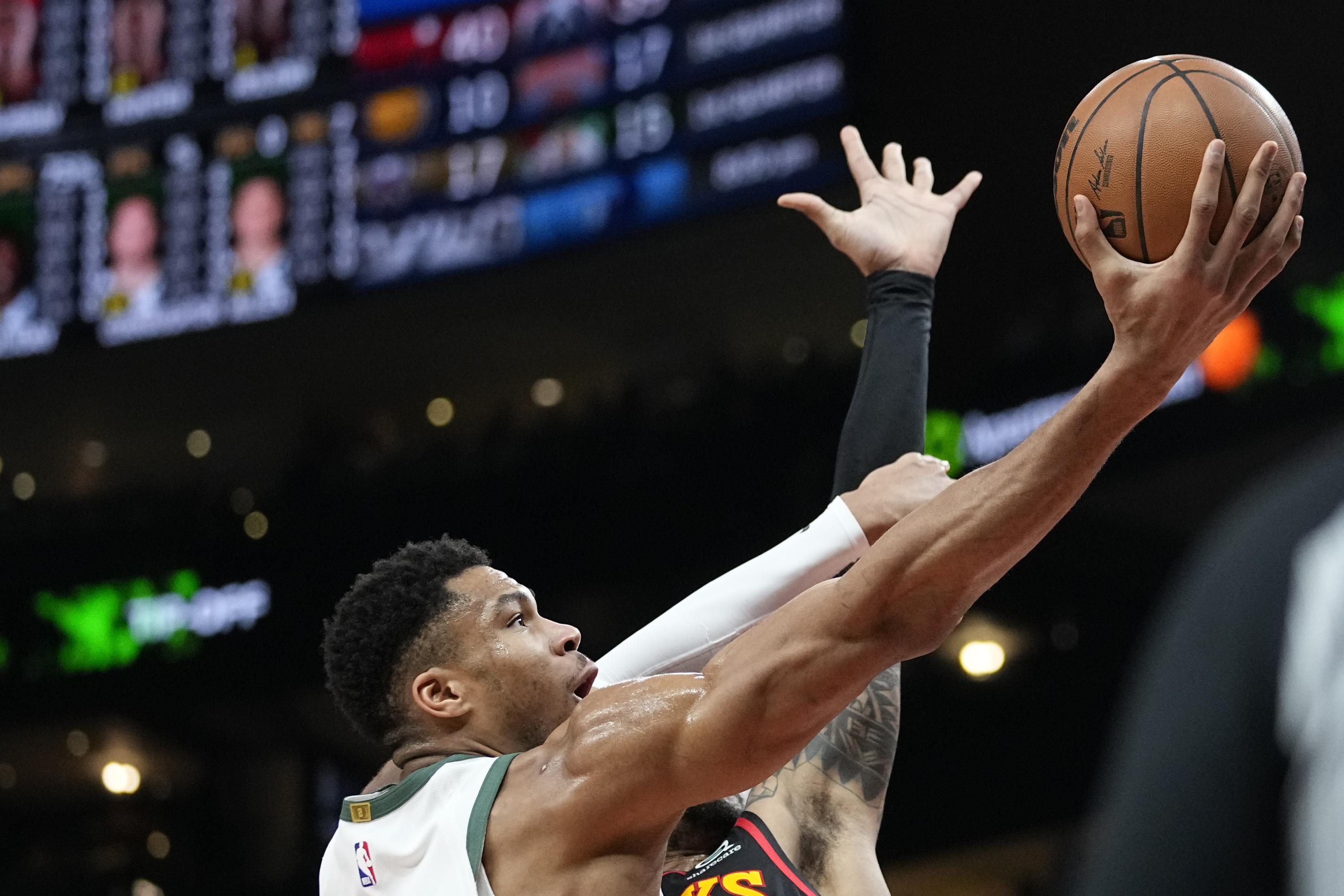 Antetokounmpo to miss 3rd straight game as Bucks host Pacers | AP News