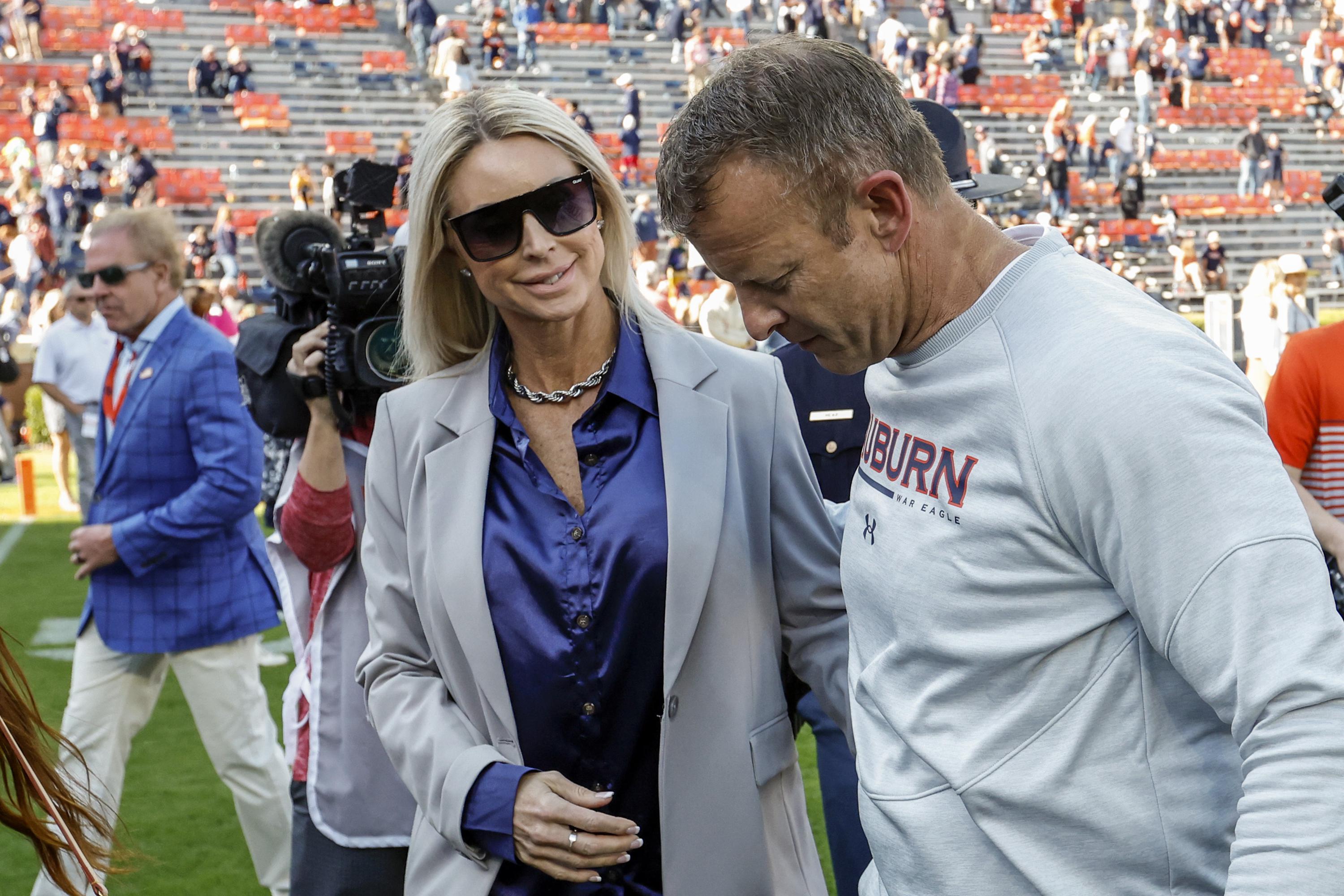 Auburn fires coach Bryan Harsin, who won 9 of 21 games | AP News