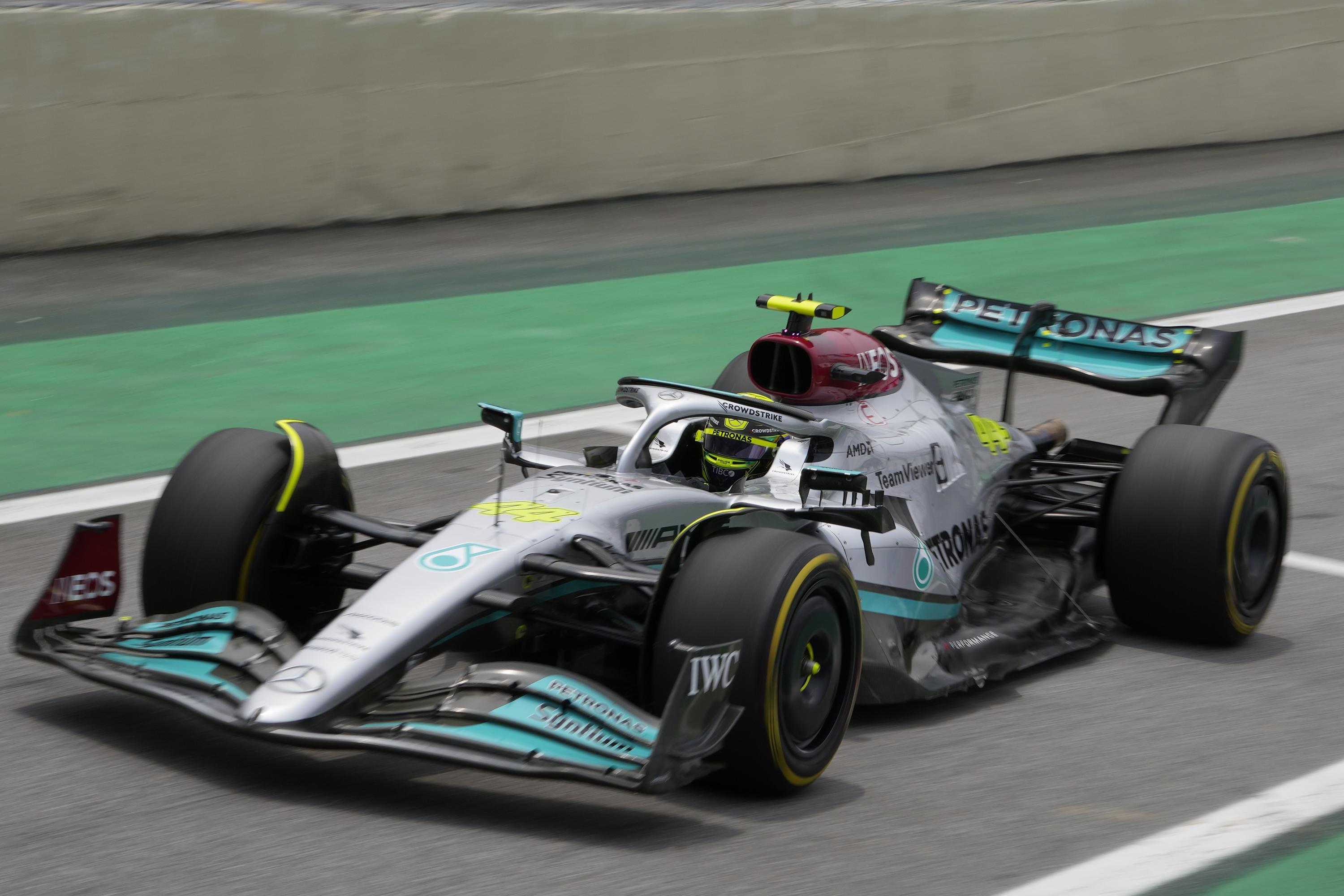 Escudería Mercedes suspende patrocinio con FTX | AP News