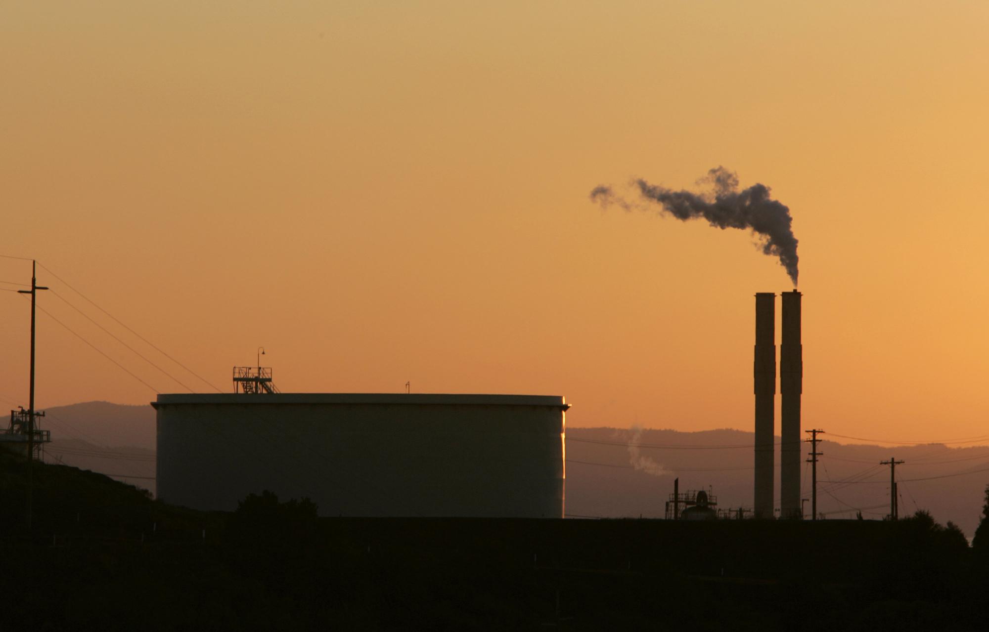 California companies' pollution credits risk climate aims | AP News