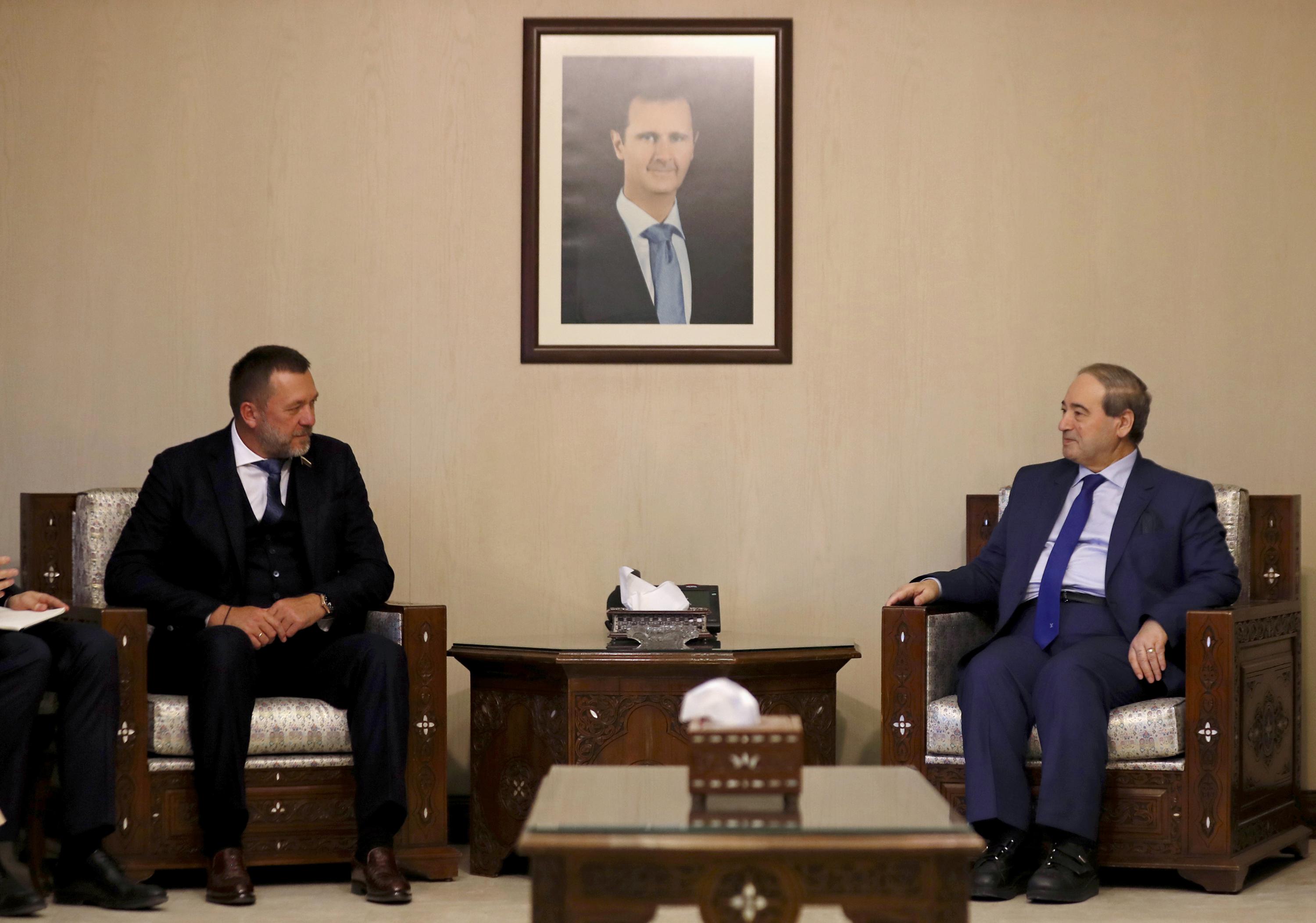 Syria formally breaks diplomatic ties with Ukraine | AP News