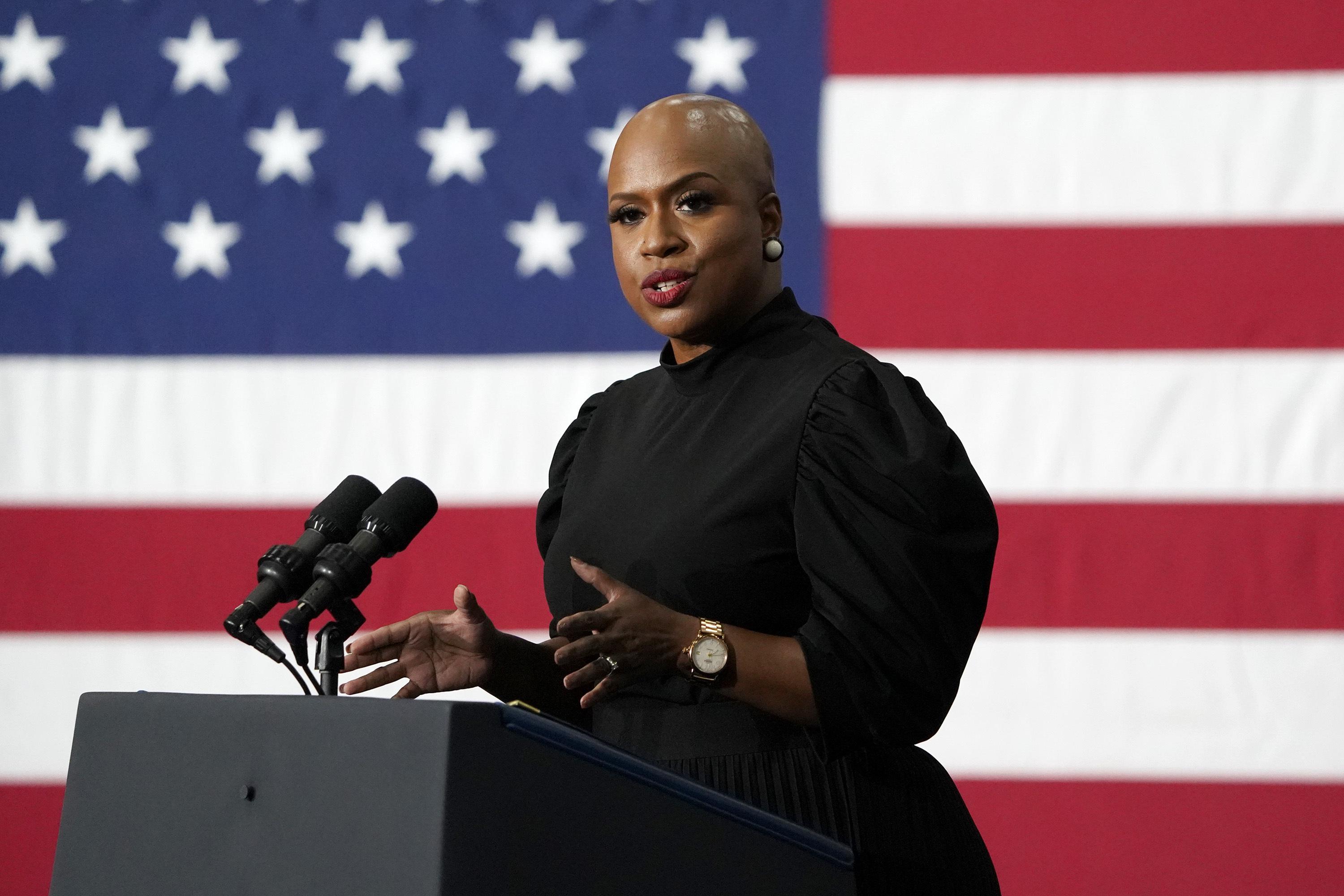 Fake tweet about ‘whiteness’ attributed to Black lawmaker | AP News