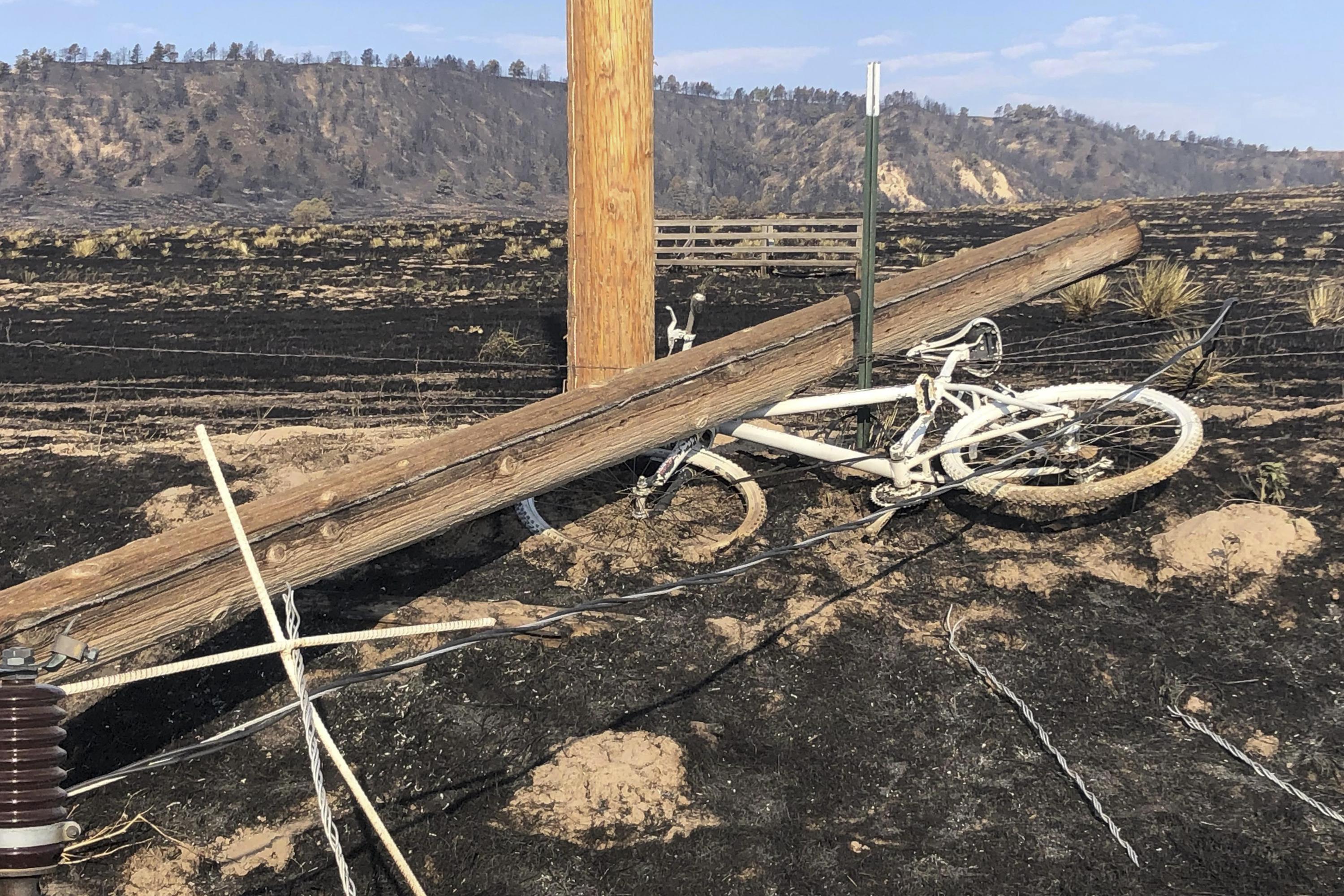 Most of Nebraska wildfire contained, despite lack of rain | AP News
