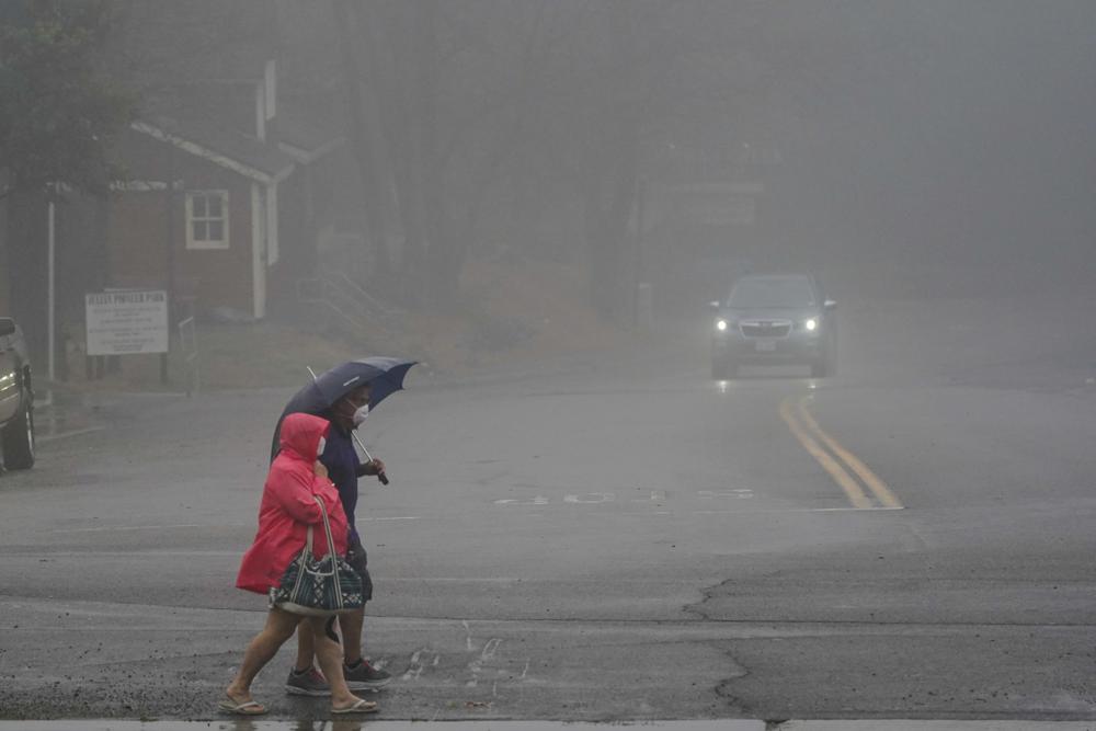 Storm’s fierce winds complicate California wildfi...