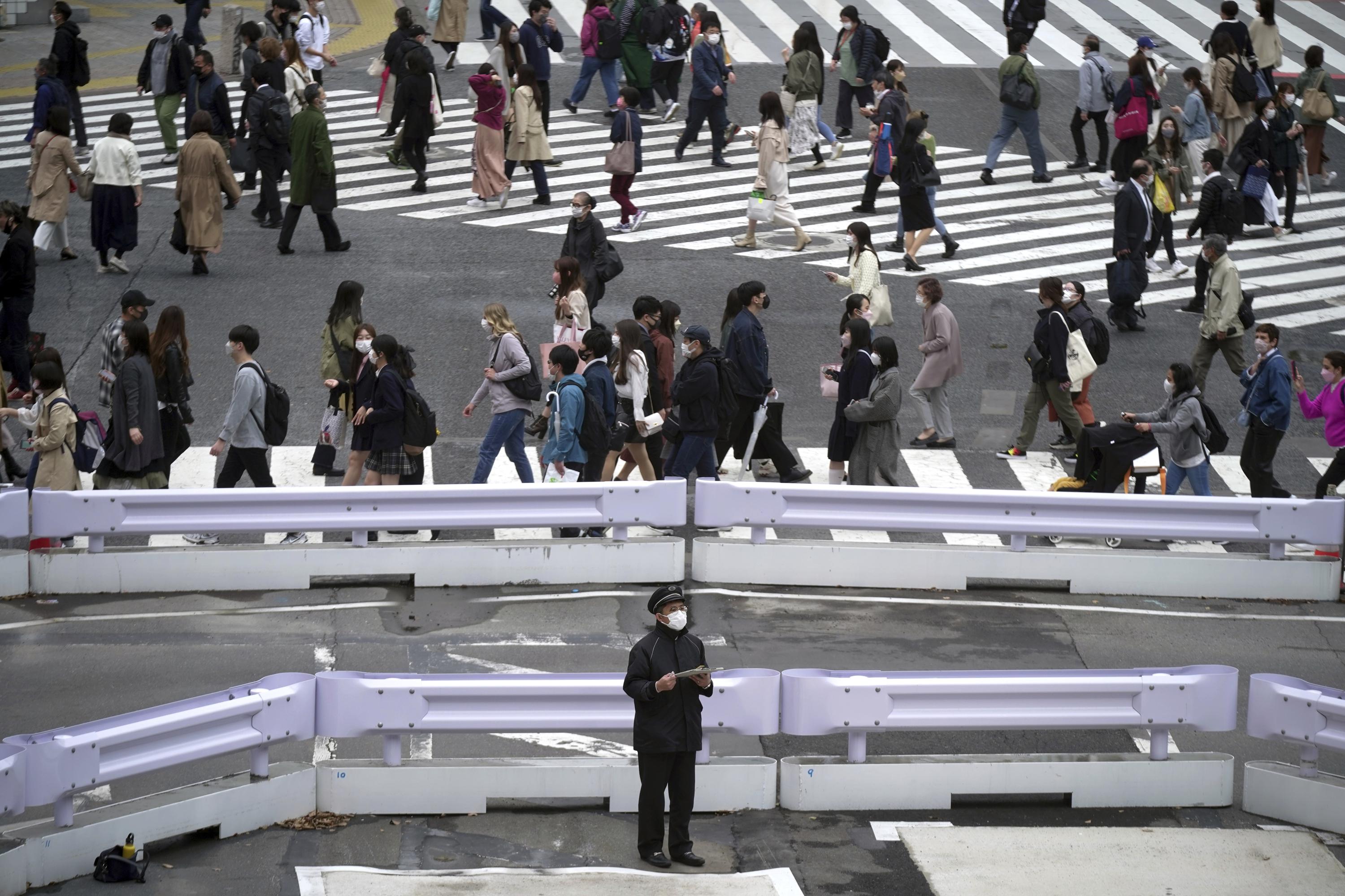 Japan's economy contracts as energy prices soar | AP News