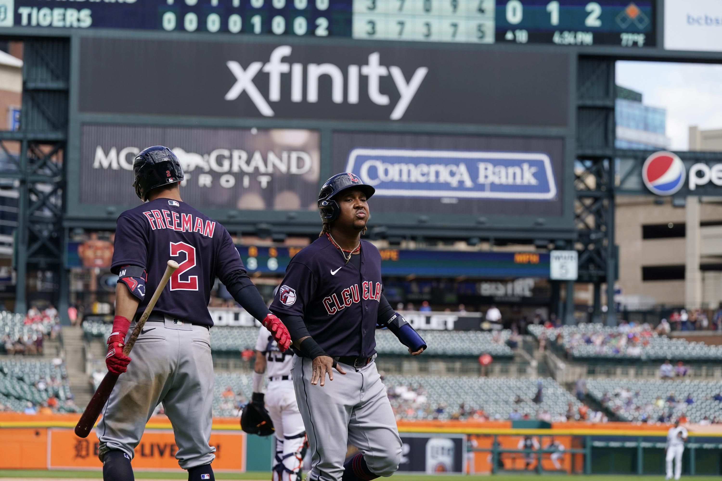 Guardians top Tigers in 10 innings, extend win streak to 5 | AP News