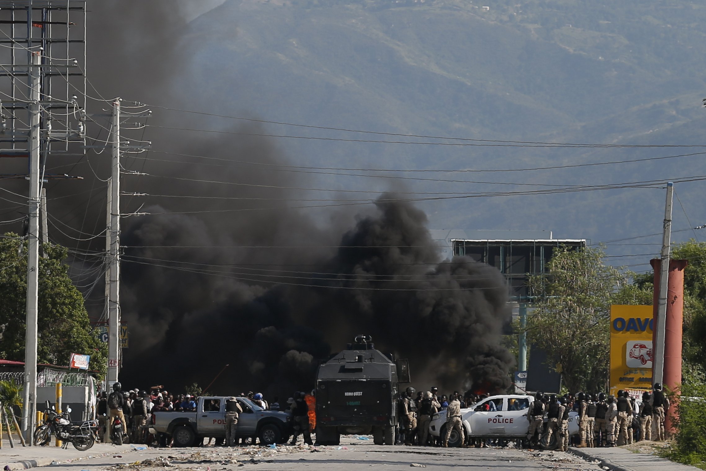 Protesters bar Haiti's president from visiting historic site | AP News