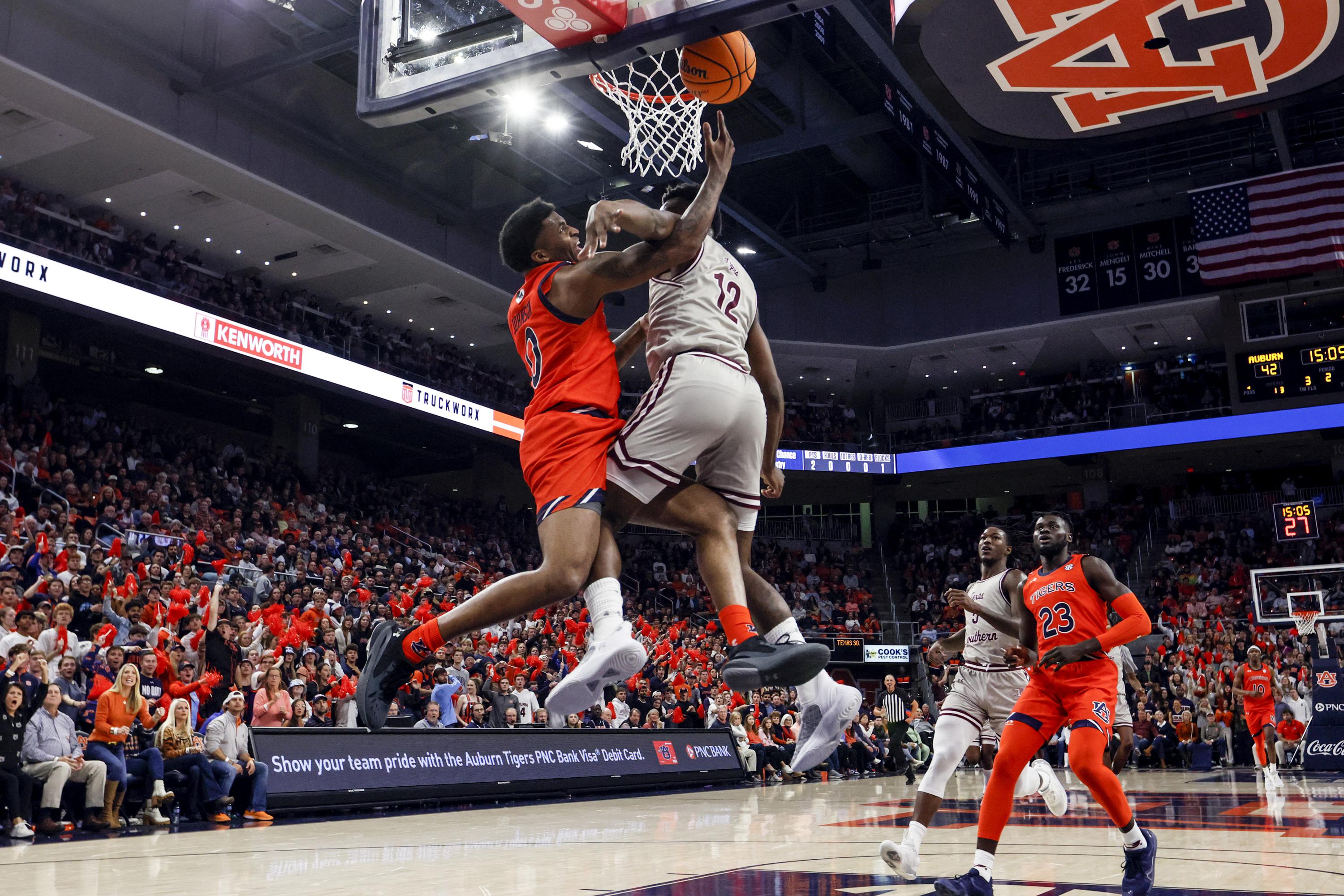 No. 13 Auburn defeats Texas Southern 72-56 | AP News