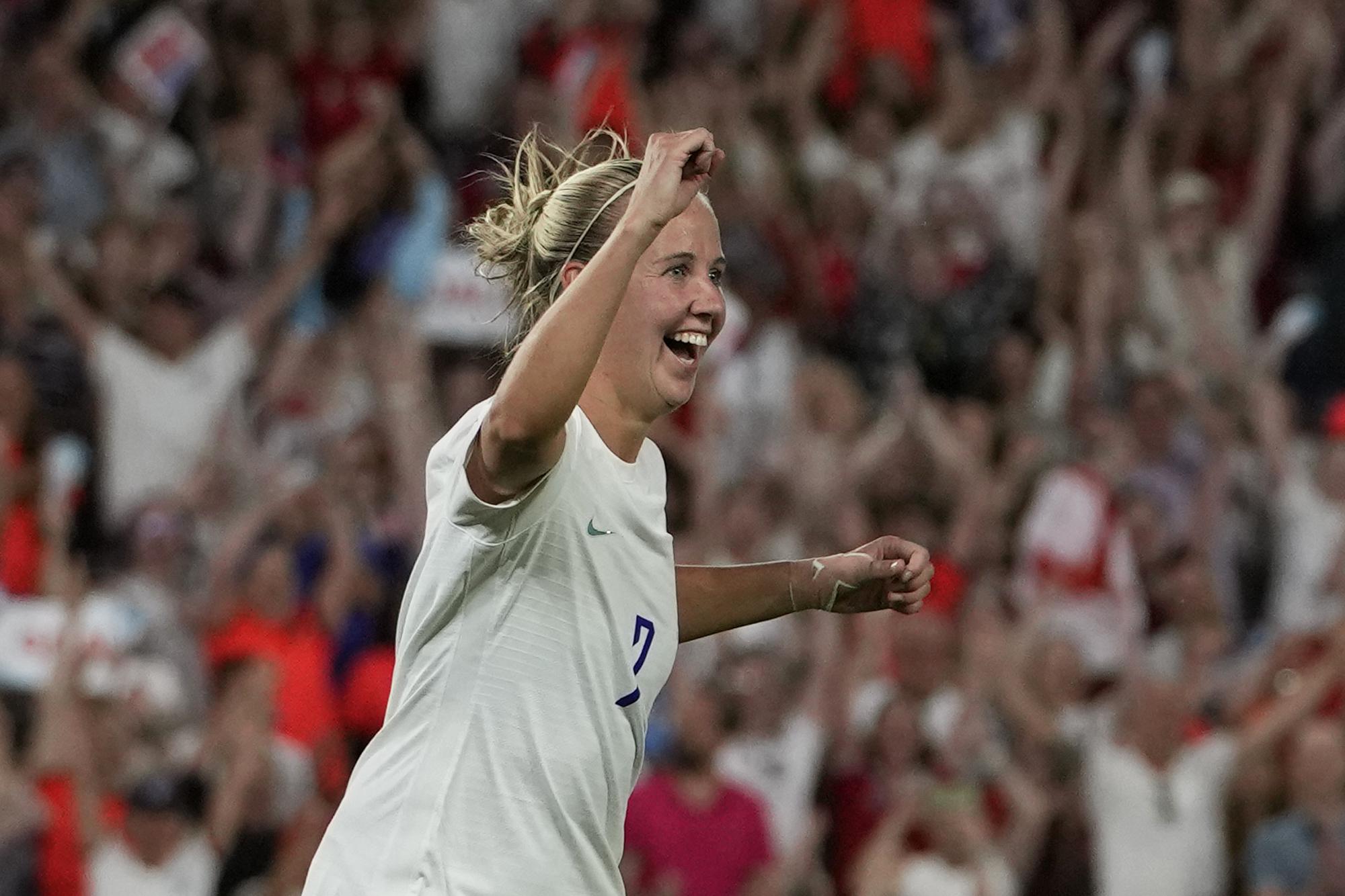 Mead hat trick powers England to 8-0 rout of Norway at Euros | AP News