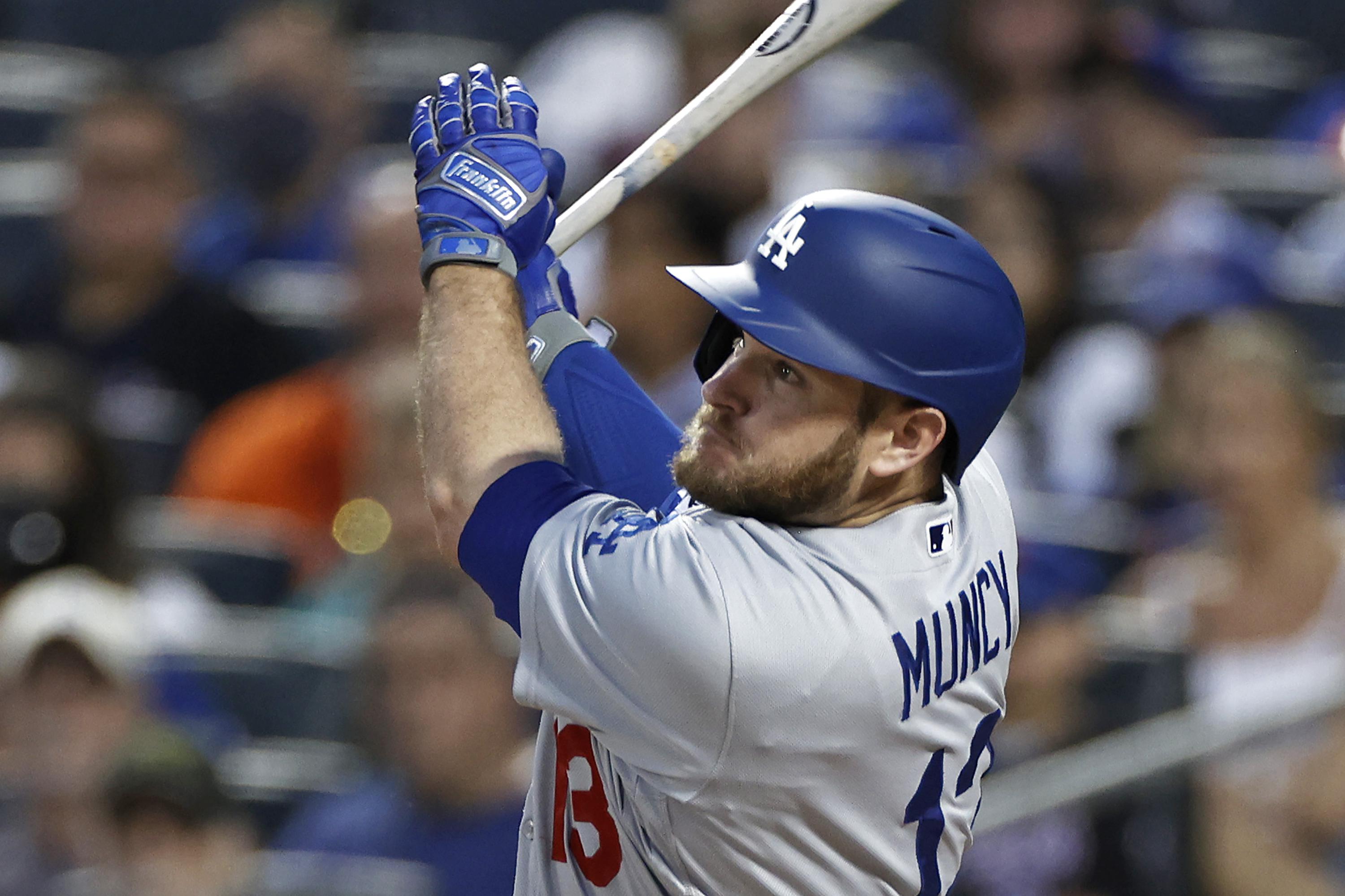 Muncy y Scherzer comandan triunfo de Dodgers sobre Mets | AP News
