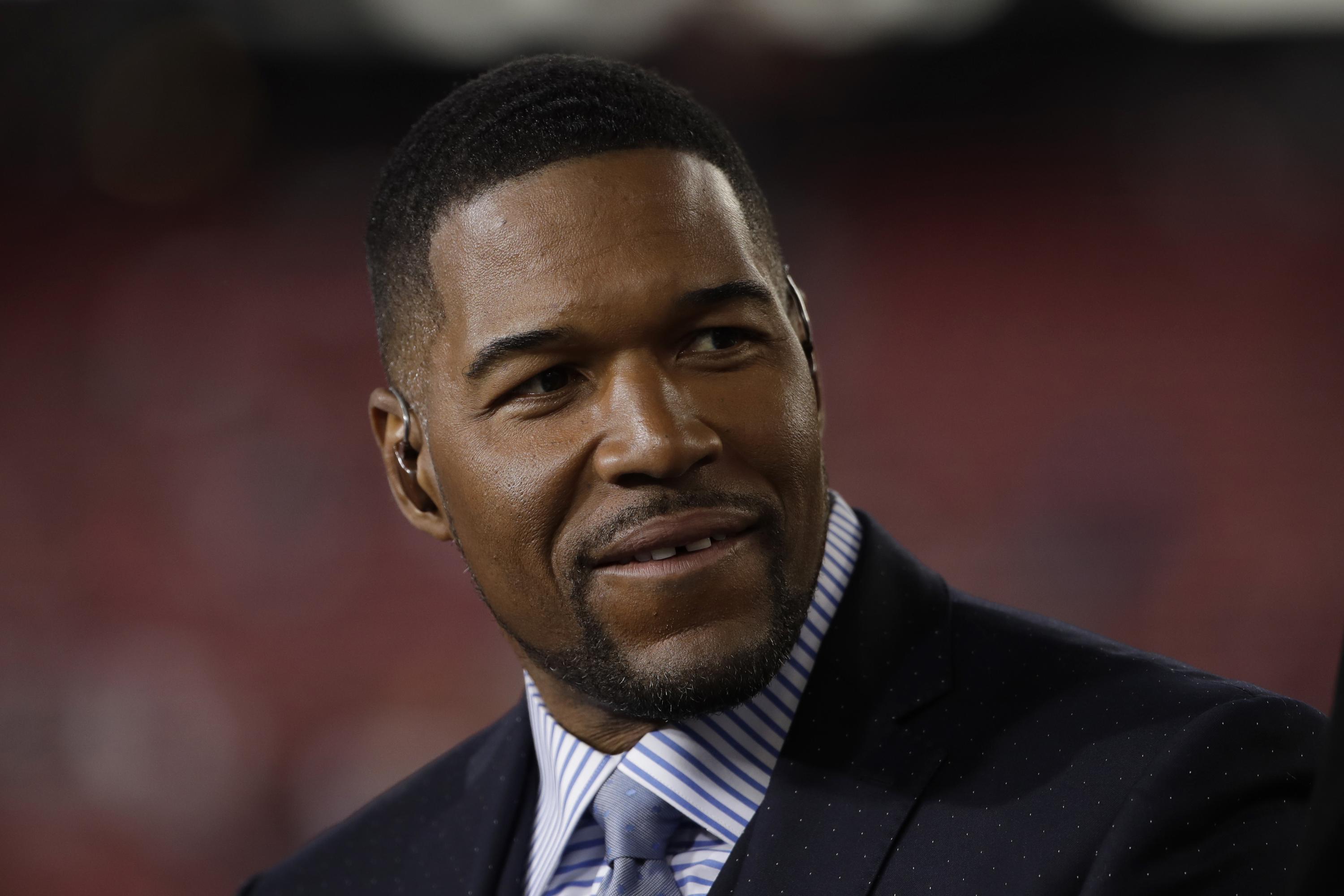 Strahan de "Good Morning America" al espacio con Blue Origin | AP News