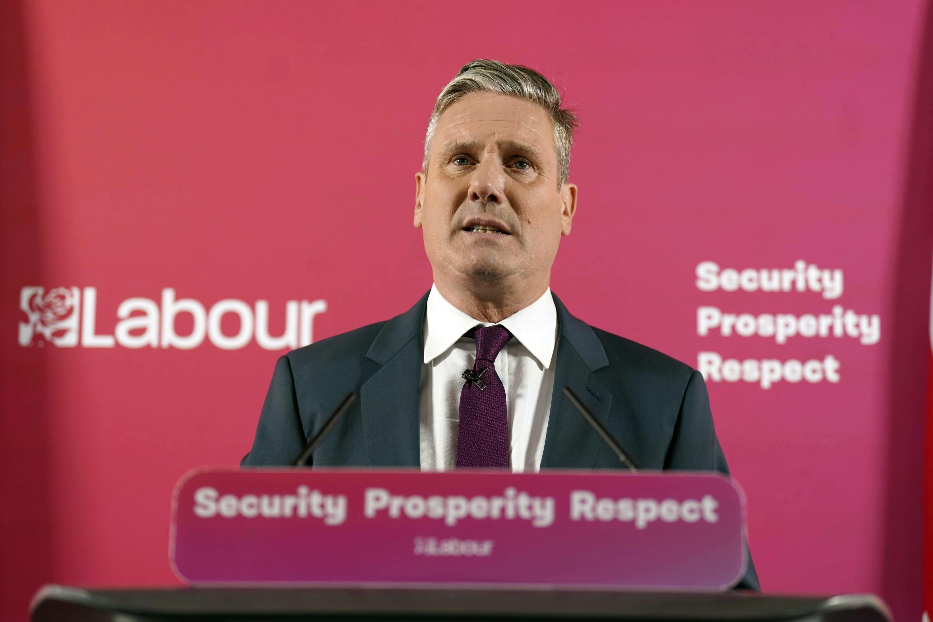 UK Labour leaders cleared over 'beergate' meal with team | AP News