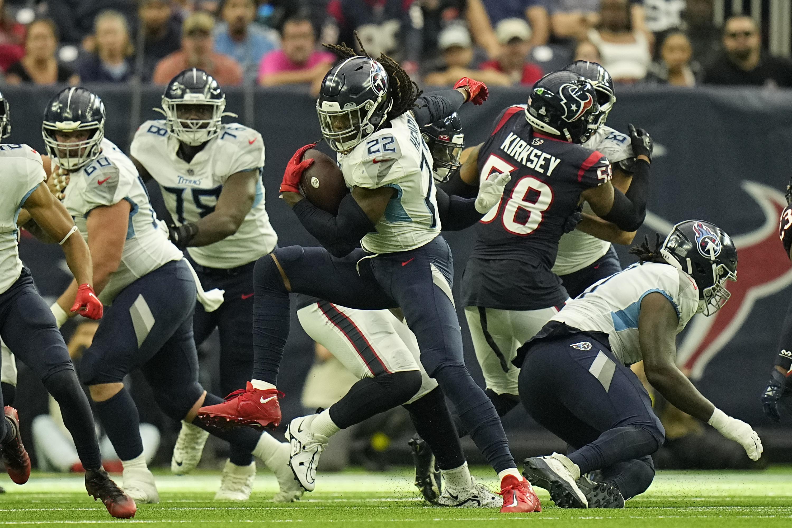 Texans run defense struggles in loss to Henry, Titans | AP News