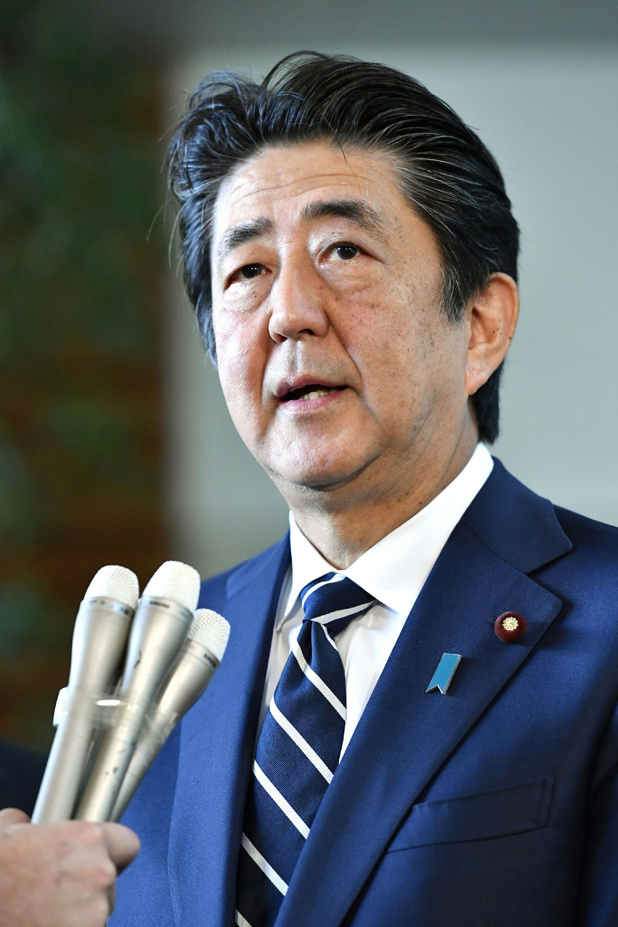 Japan leader says S. Korea ending intel deal damages trust