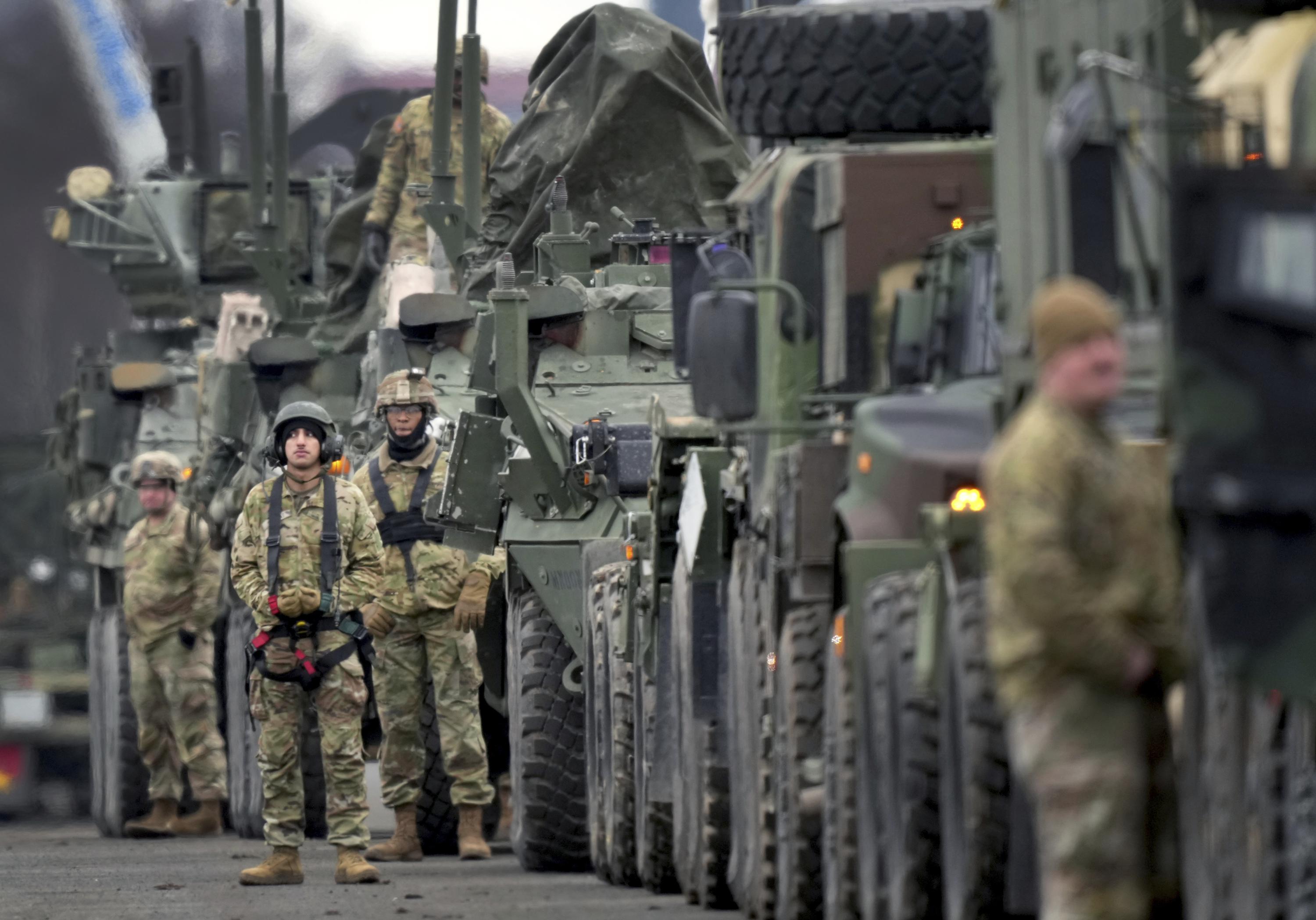 British envoy in Moscow to try to ease Ukraine crisis | AP News